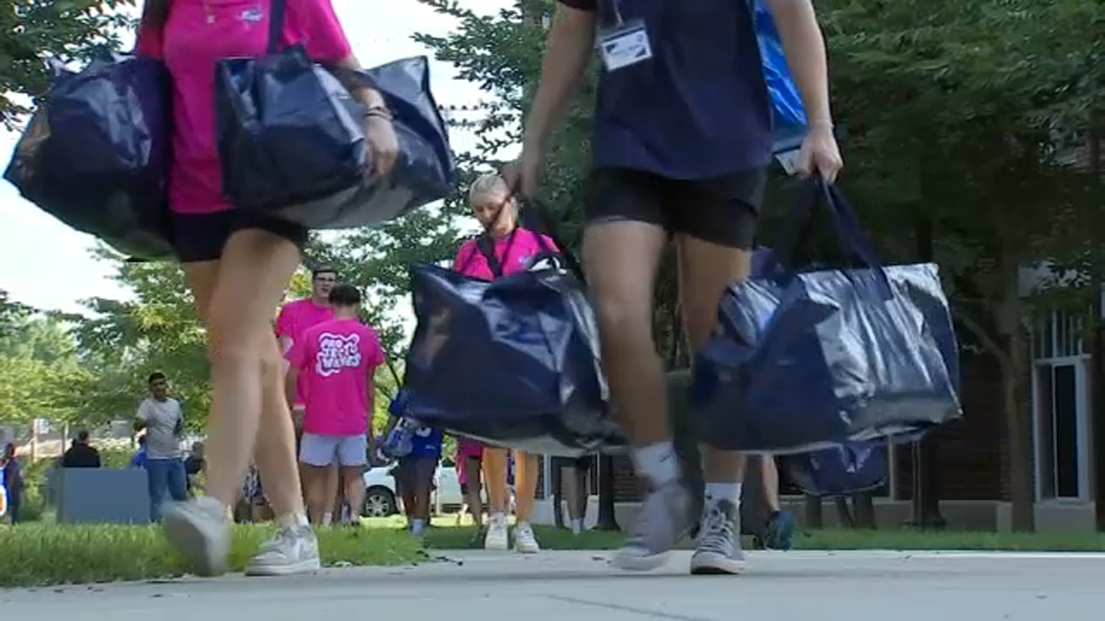 Back to School | UNC-Chapel Hill welcomes students back to campus ...