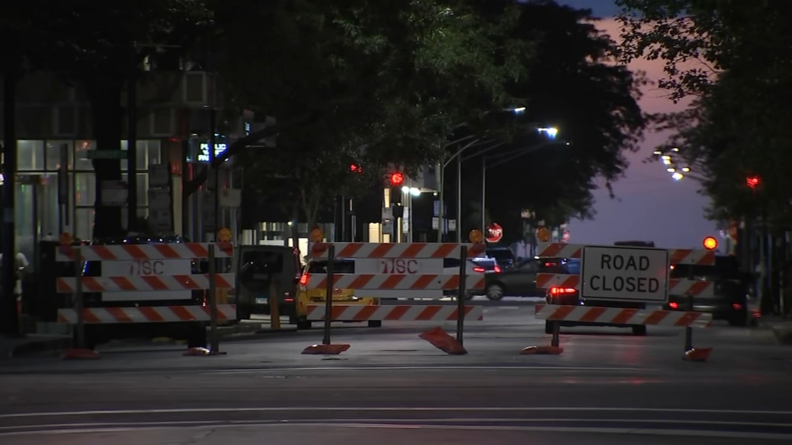 More streets shutdown in Downtown on Tuesday - ABC7 Chicago