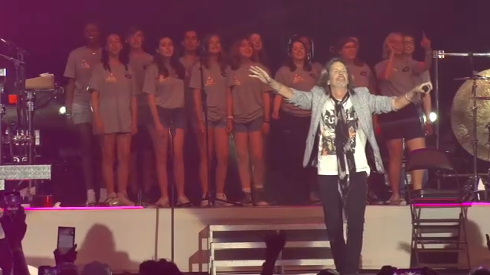 Clayton HS Honors Chorus shares stage with rock band Foreigner - ABC11 ...