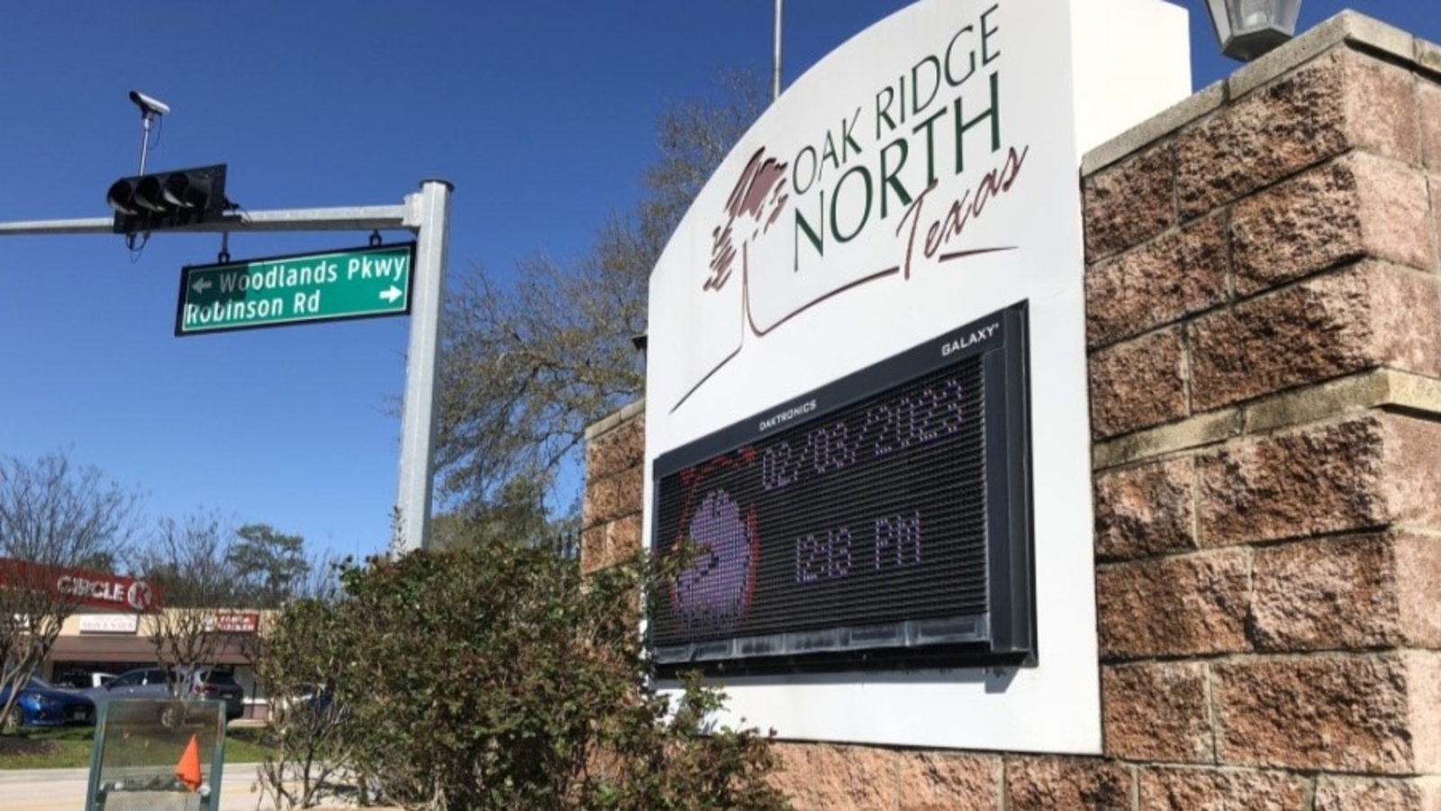 Oak Ridge North underground sinkhole causes $828,000 damage to main ...