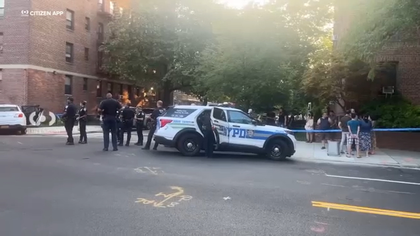 Queens crash: NYPD vehicle t-boned by car in Forest Hills - ABC7 New York