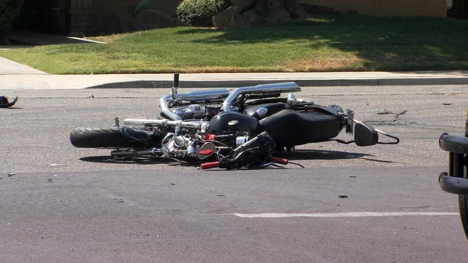 Motorcyclist killed in suspected DUI crash in Clovis, police say ...