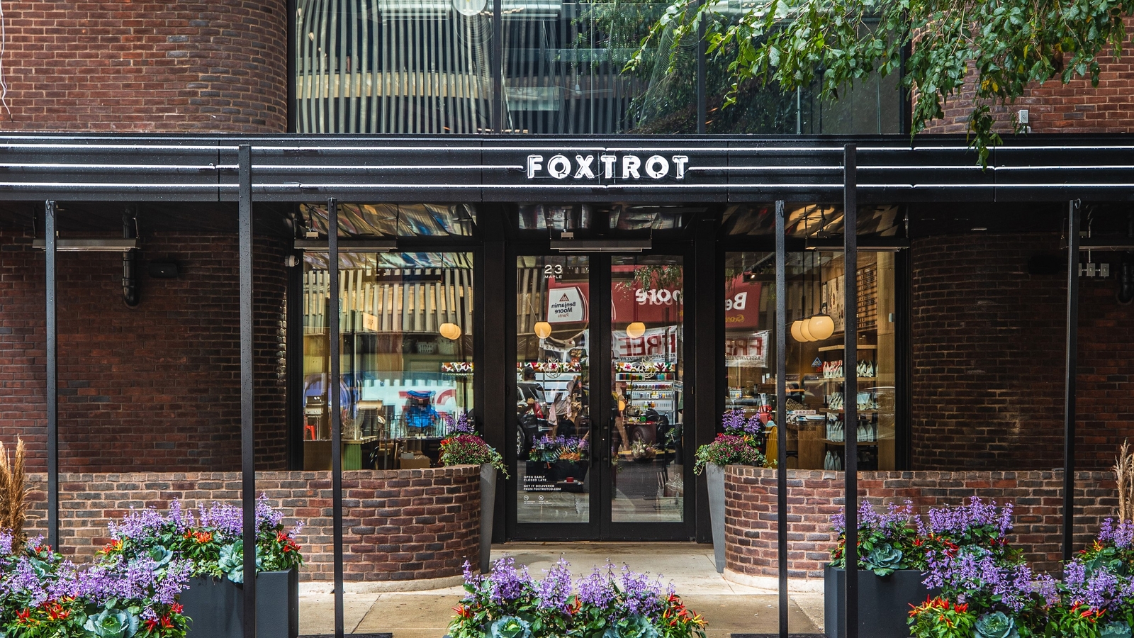Foxtrot Chicago store in Gold Coast reopening at 23 W. Maple Street ...
