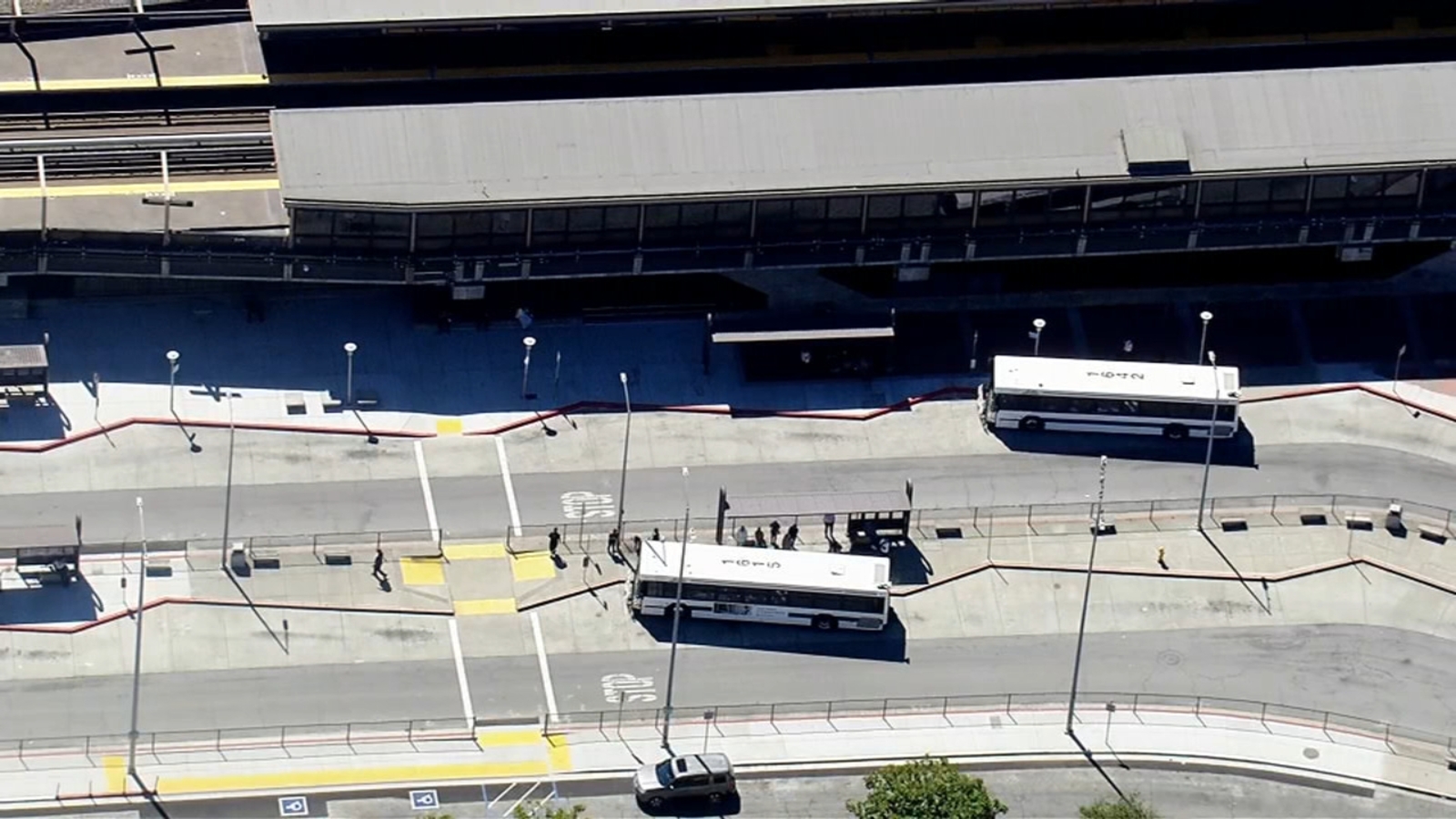 BART service resumes between Hayward, Fremont after equipment problem ...