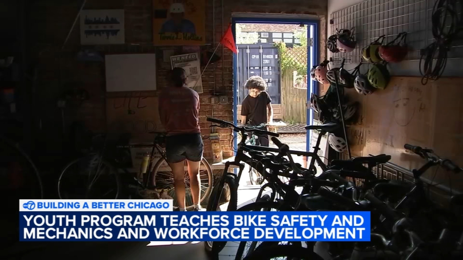 Blackstone Bicycle Works in Woodlawn provides Chicago children with ...