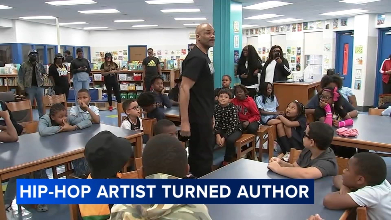 Run-DMC legend Darryl McDaniels reads his children's book to students ...