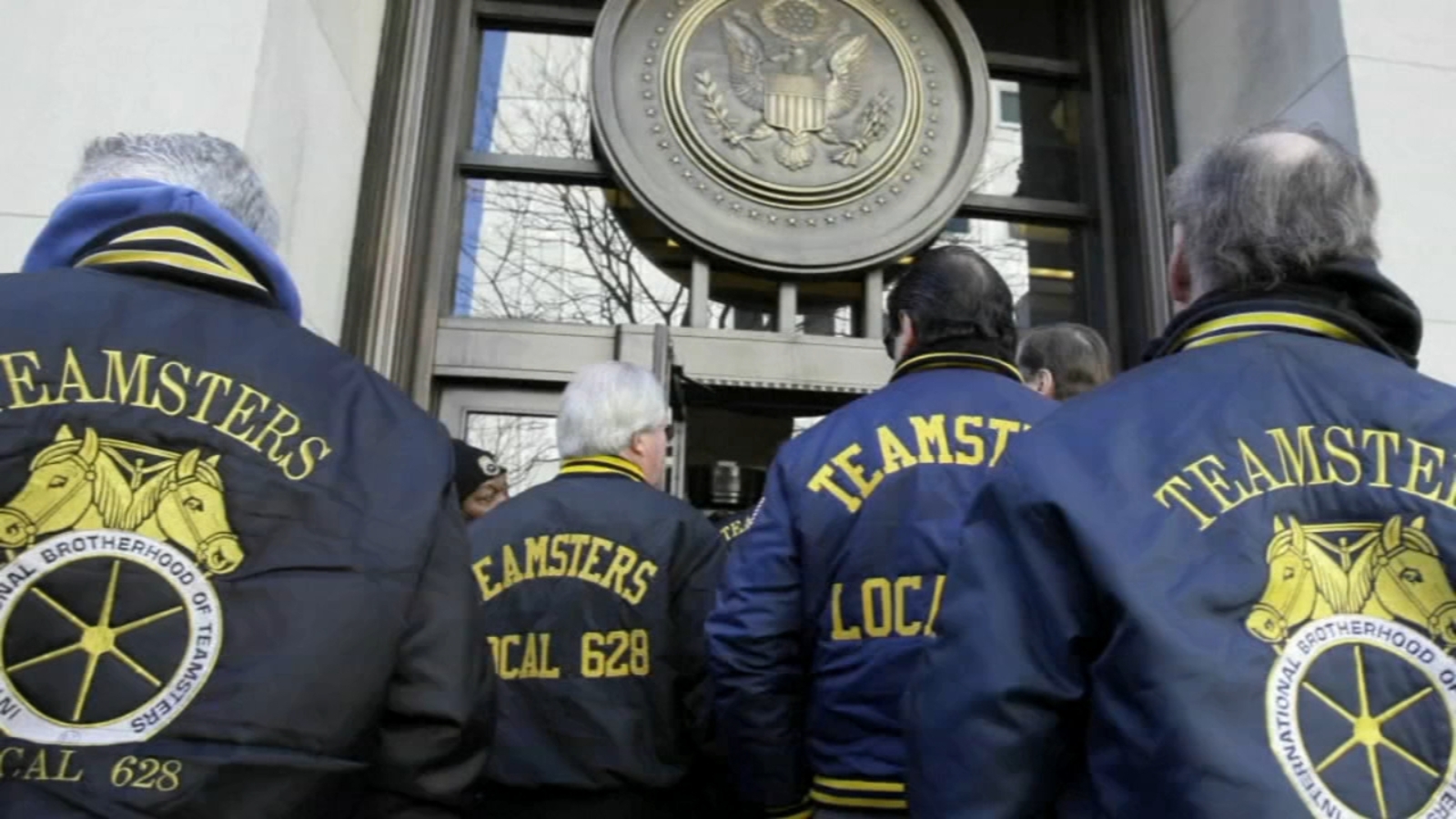 The International Brotherhood of Teamsters union opt to not endorse any ...