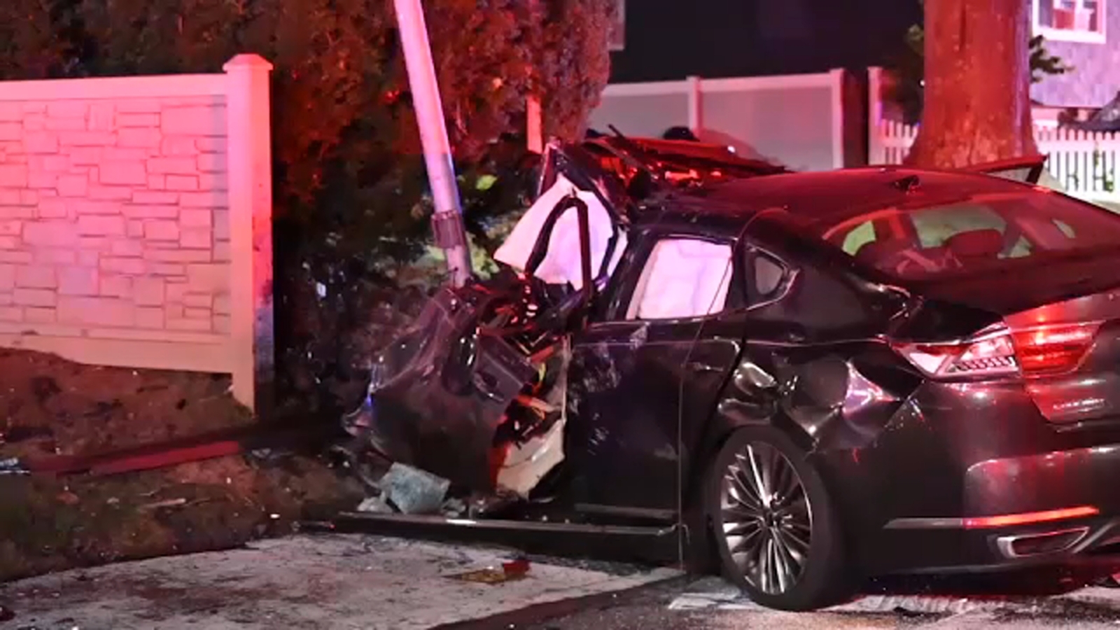 Long Island crash: 2 people dead, 4 others injured after car crash in ...