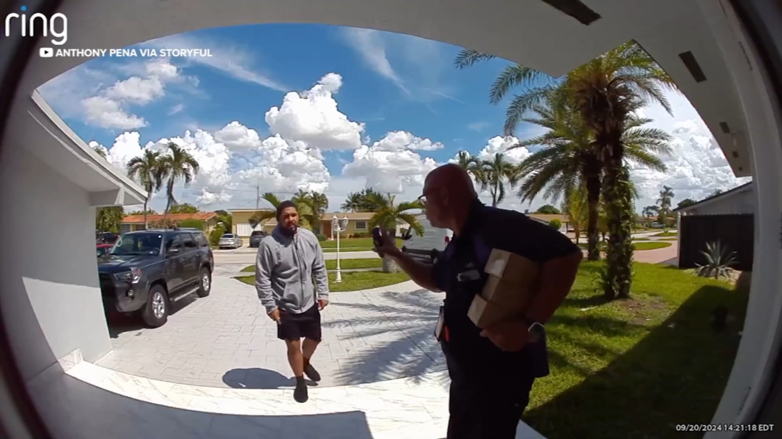 FedEx worker stops porch pirate from taking package in Hialeah, Florida ...