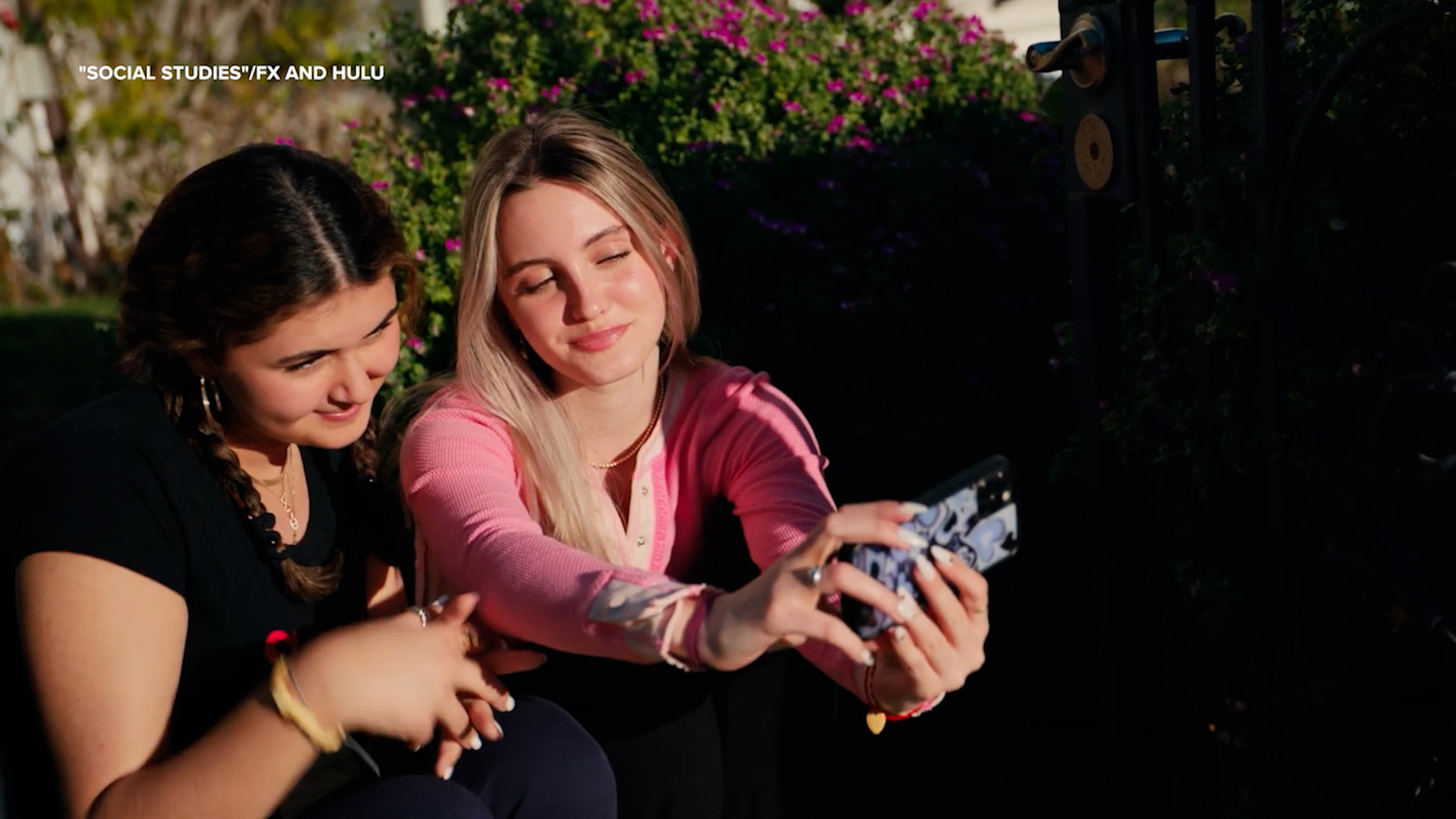 Teens get candid about growing up on social media in new FX/Hulu doc ...