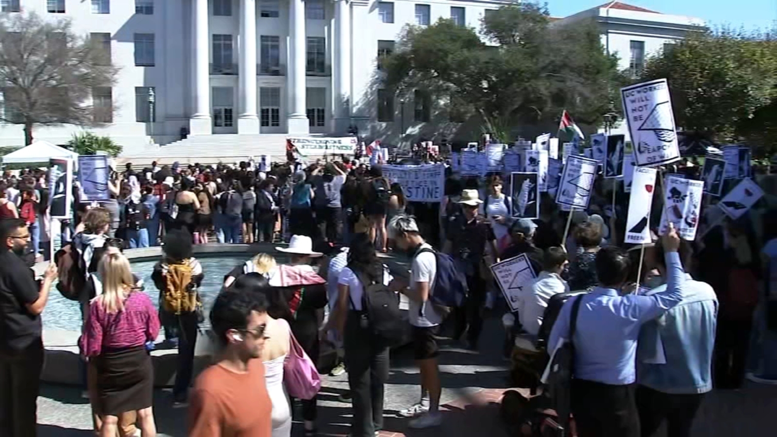 Pro-Palestinian supporters stage walkout at UC Berkeley, met by counter ...