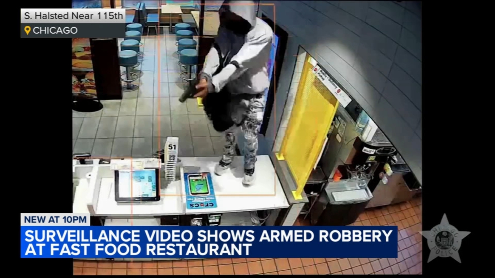 Chicago police release video of suspects wanted in armed robbery at ...
