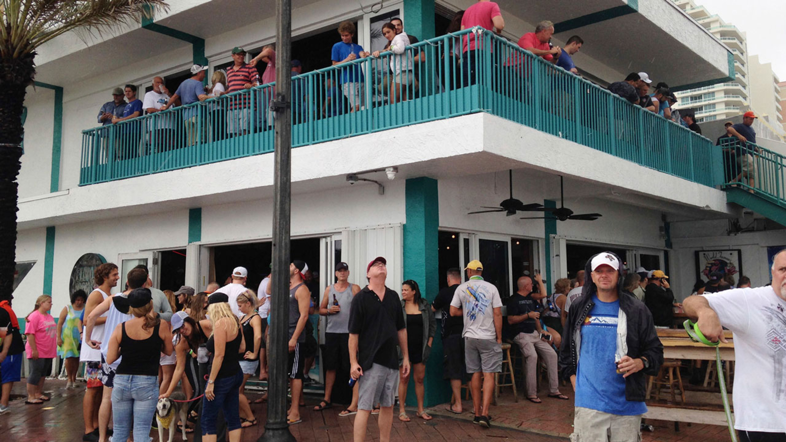 Hurricane party breaks out as Matthew misses Fort Lauderdale - ABC13 ...