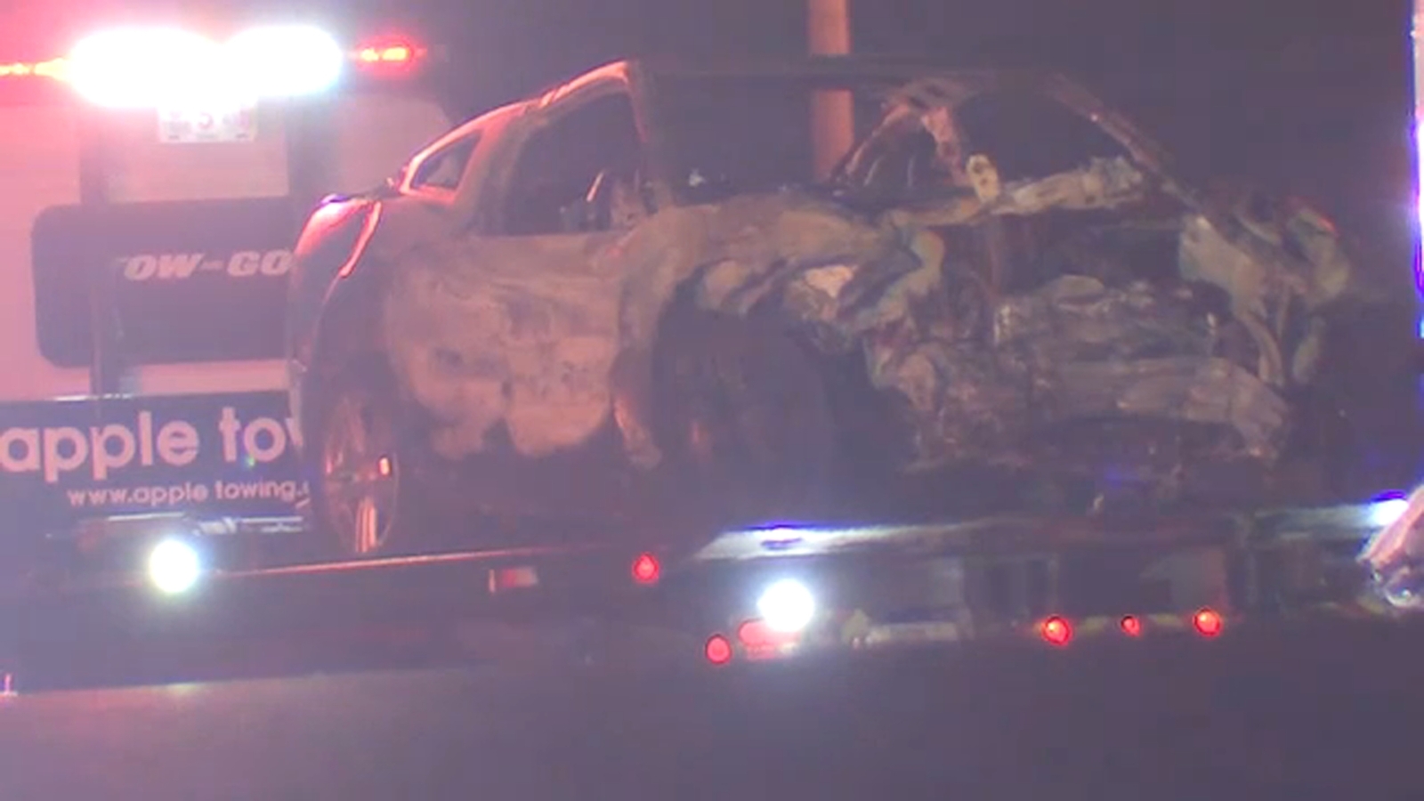 Man pronounced dead after going wrong way, causing fiery crash on Highway 225 on La Porte ...