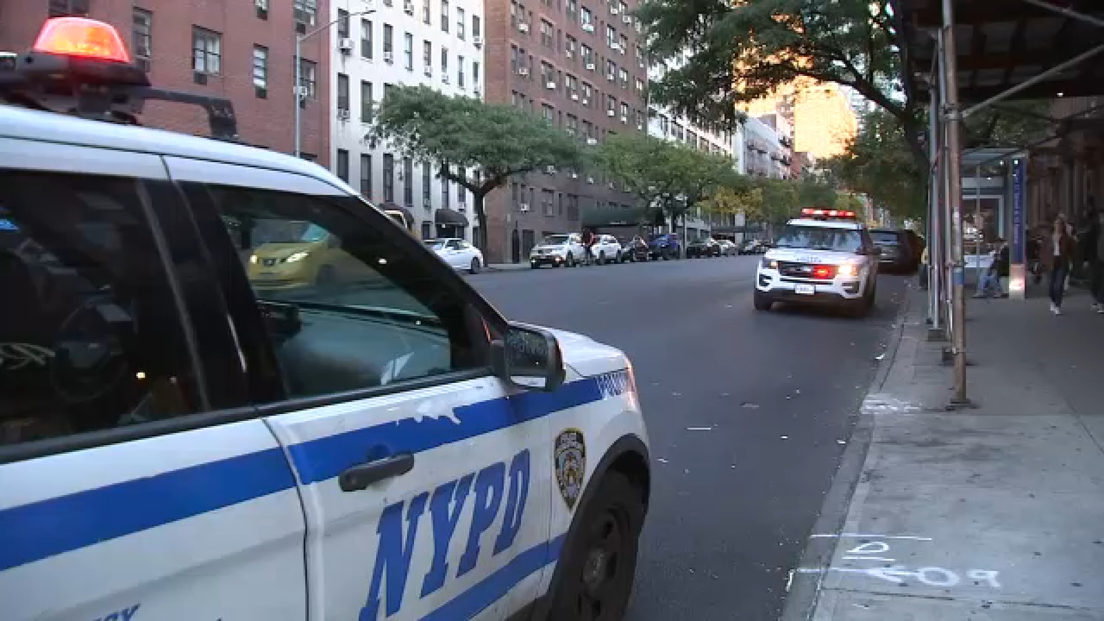 NYC Crime: Man stabbed in Hell's Kitchen cellphone robbery, police say ...