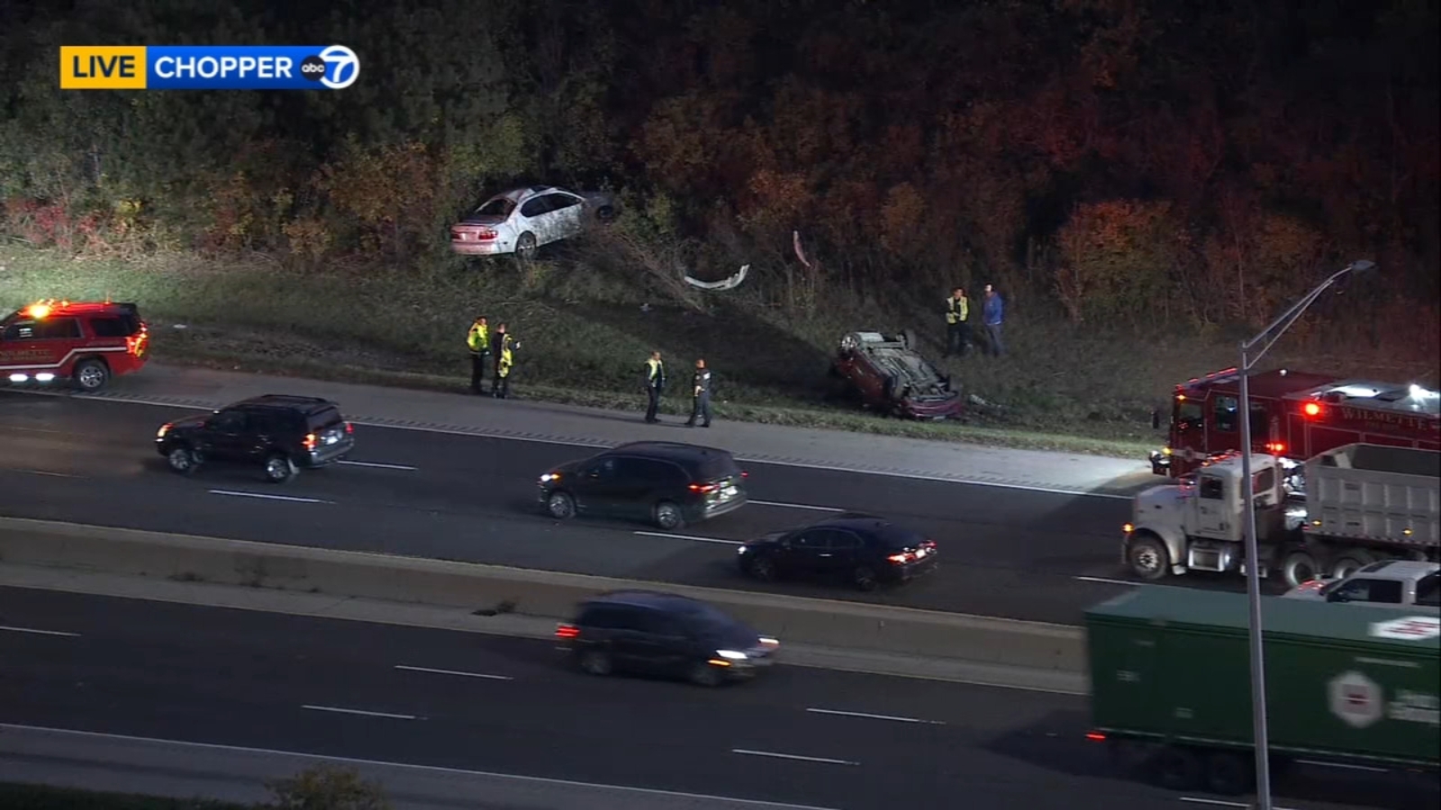 Chicago traffic: Chopper 7 over rollover crash on Edens Expy. near ...