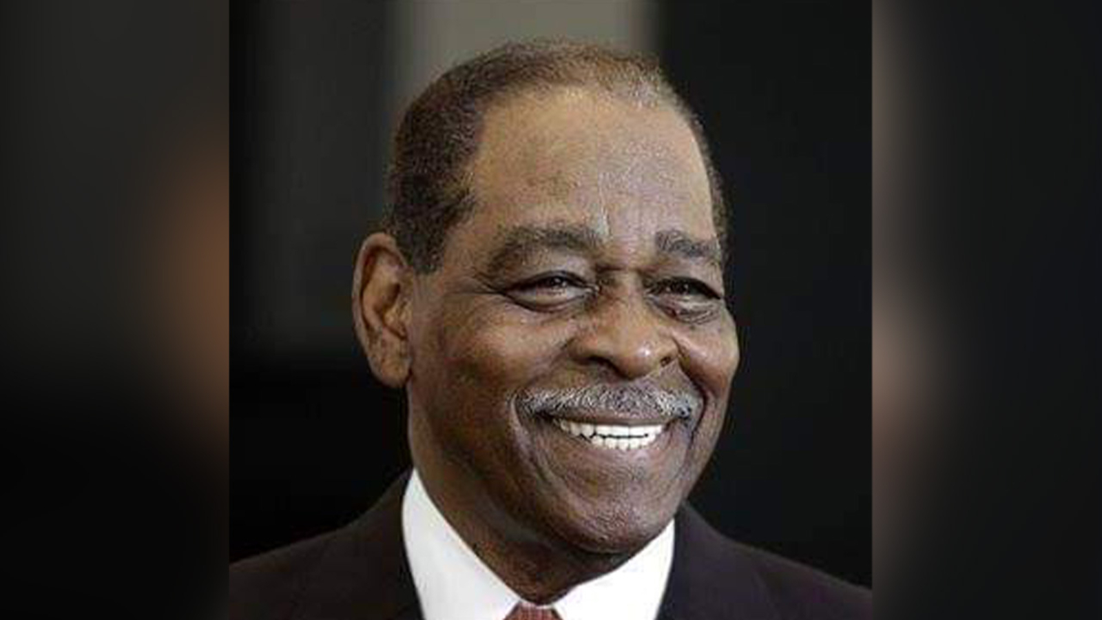 Chicago's former 7th Ward Alderman, Cook County Commissioner William ...