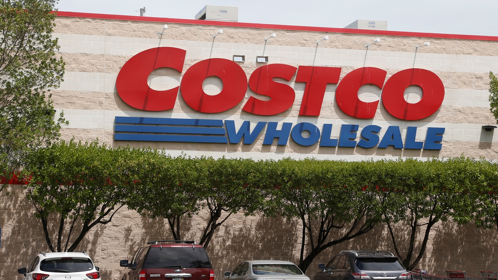 Costco recalls smoked salmon sold in Florida due to potential listeria ...