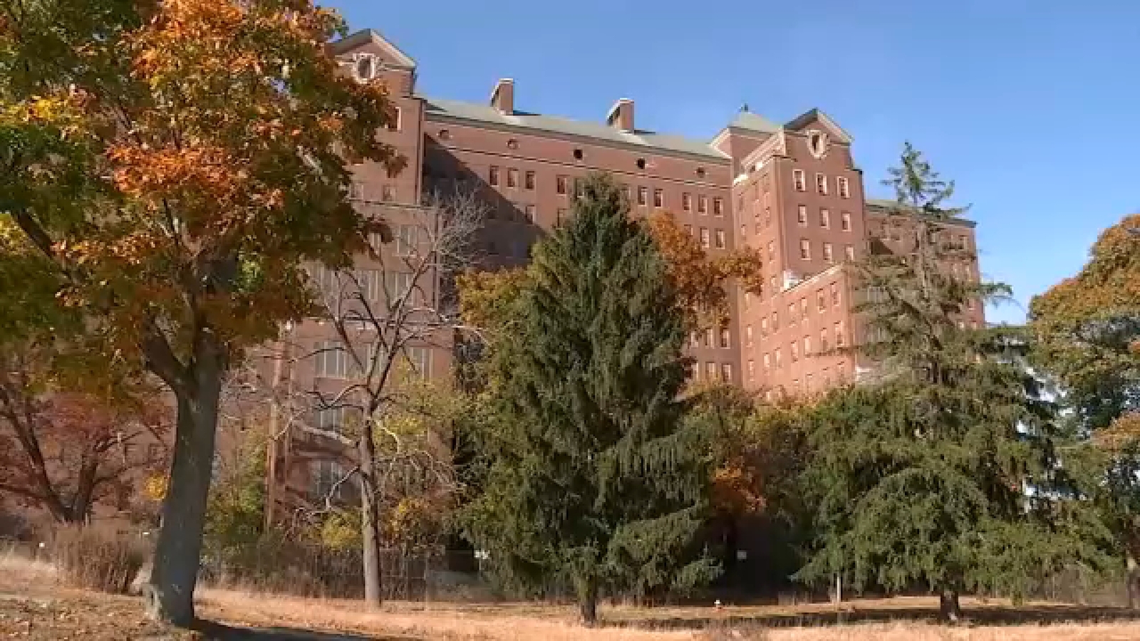 Police warning thrill seekers to stay away from Kings Park Psychiatric ...