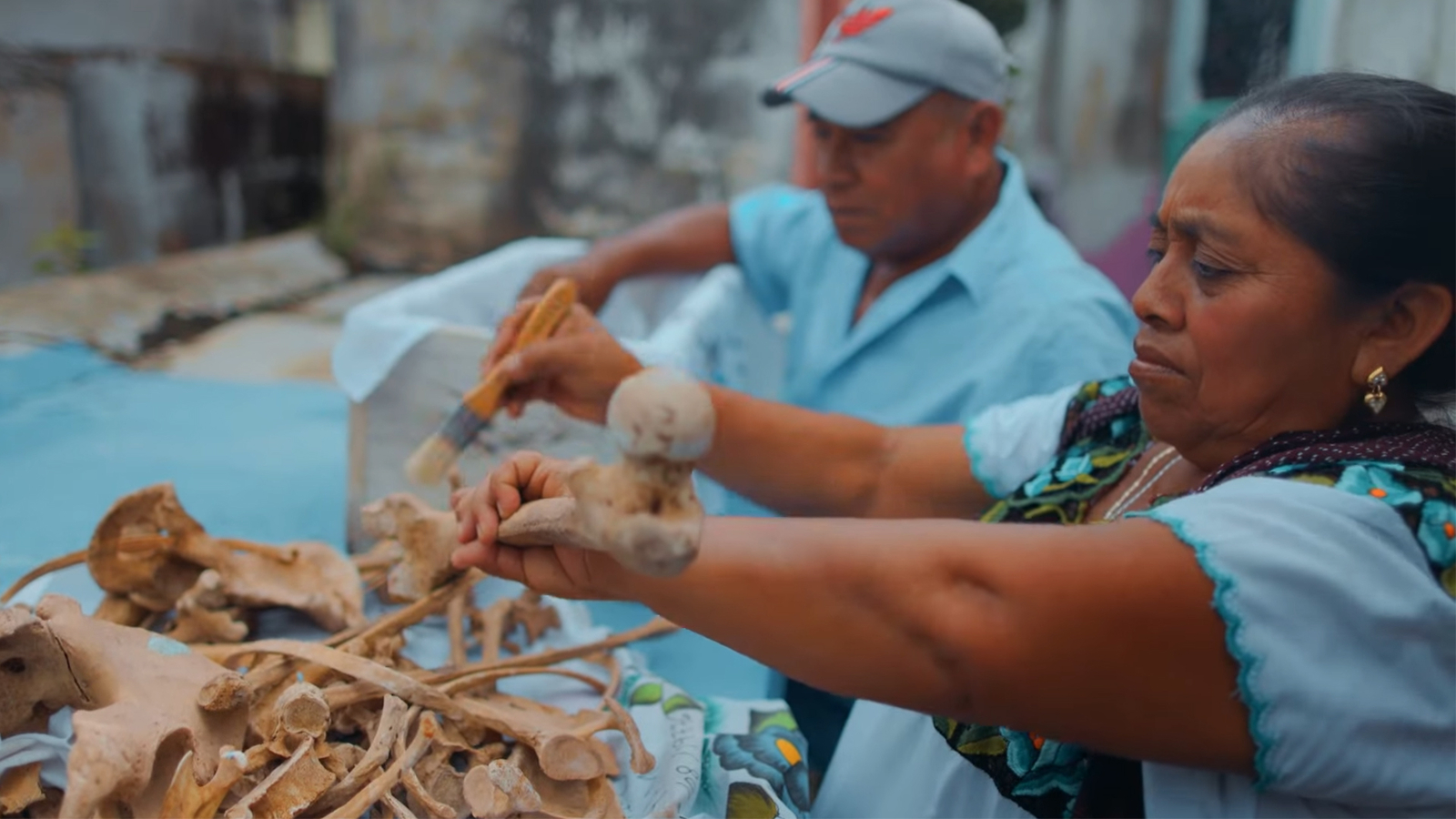 En Pomuch, un pueblo en Campeche, México honran a sus seres queridos ...