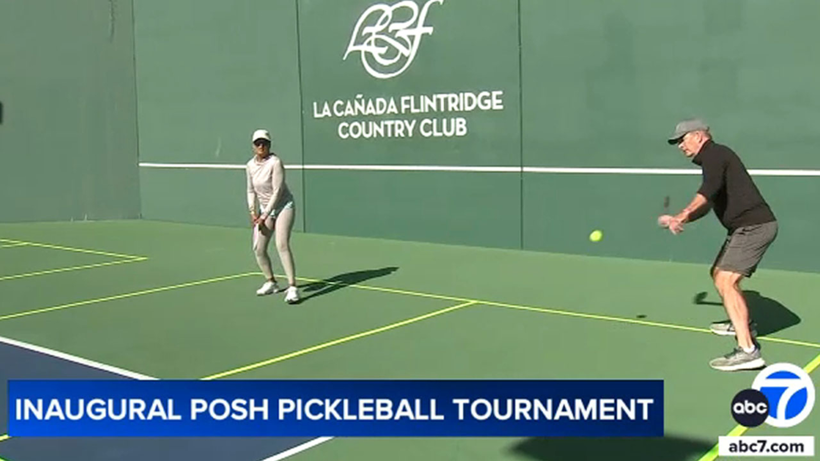 ABC7's Phillip Palmer, Leslie Sykes show off pickleball skills for ...