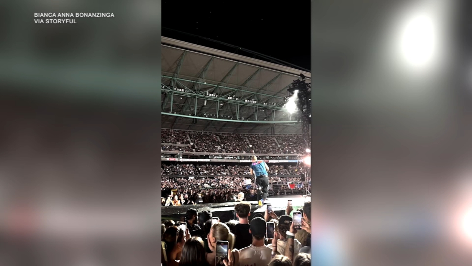 Chris Martin falls into hole in stage during Coldplay gig in Australia ...
