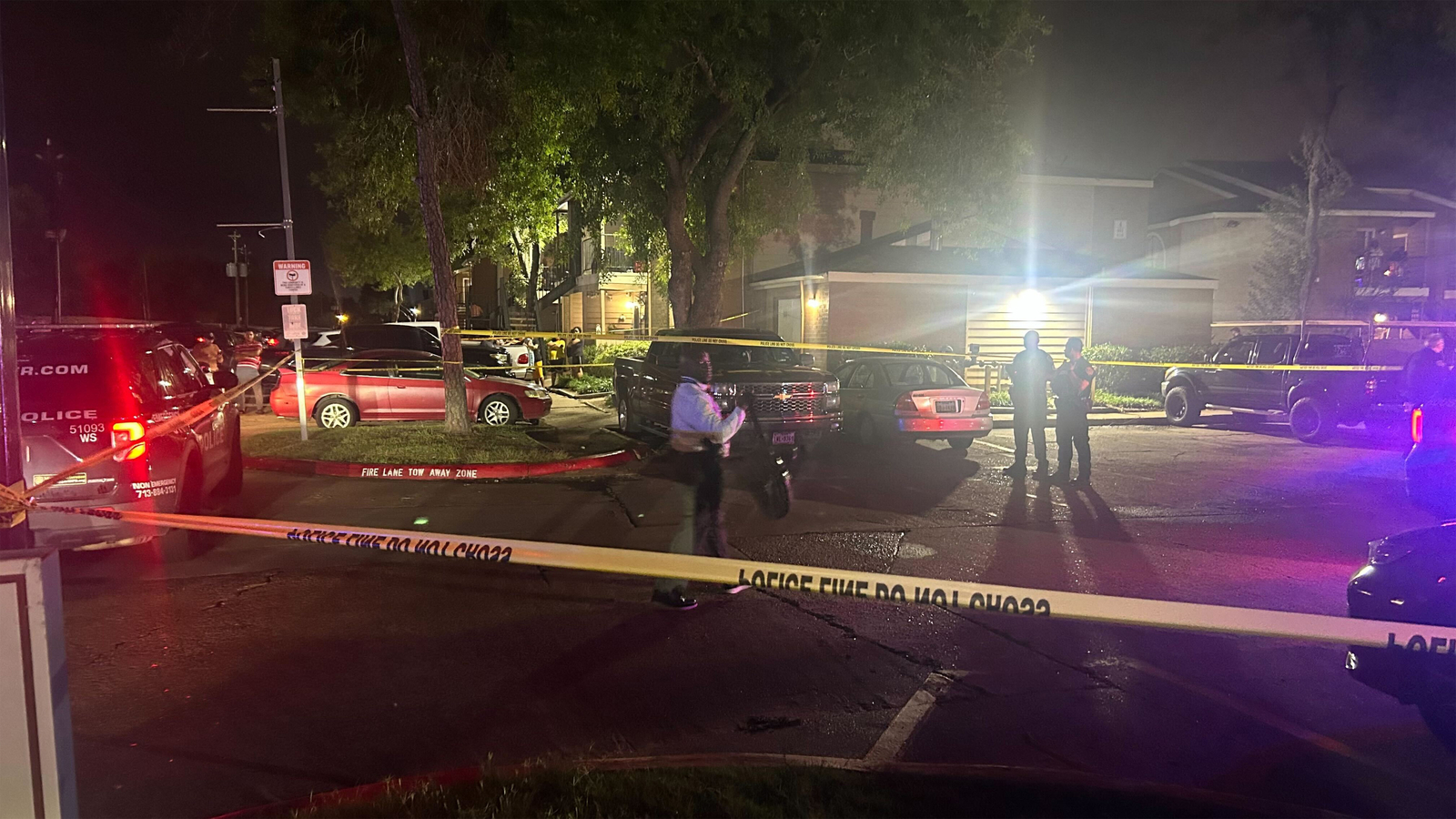 3 teenagers killed during shootout at Tierra Del Sol Apartments laundry ...