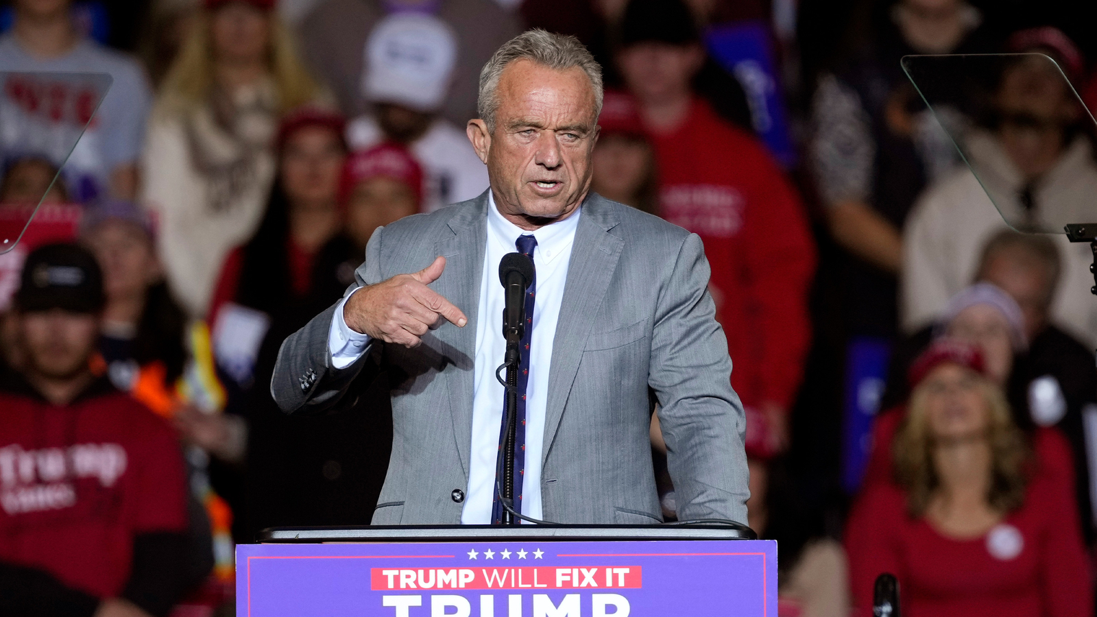 Trump nominates RFK Jr. for HHS secretary - ABC7 Chicago