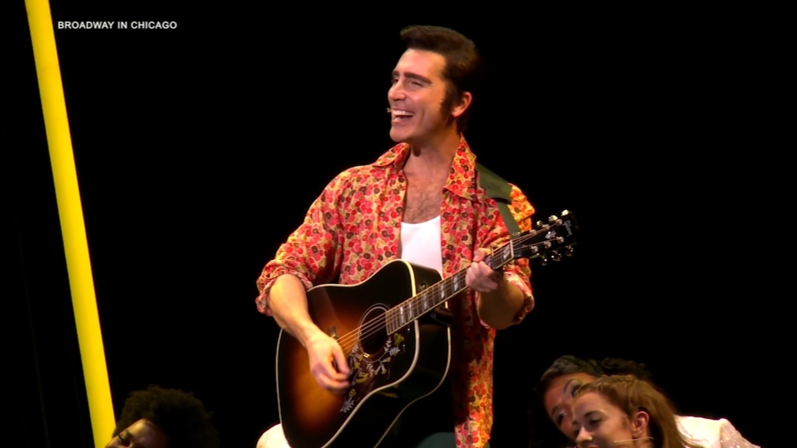 Broadway in Chicago: 'A Beautiful Noise, The Neil Diamond Musical' is ...