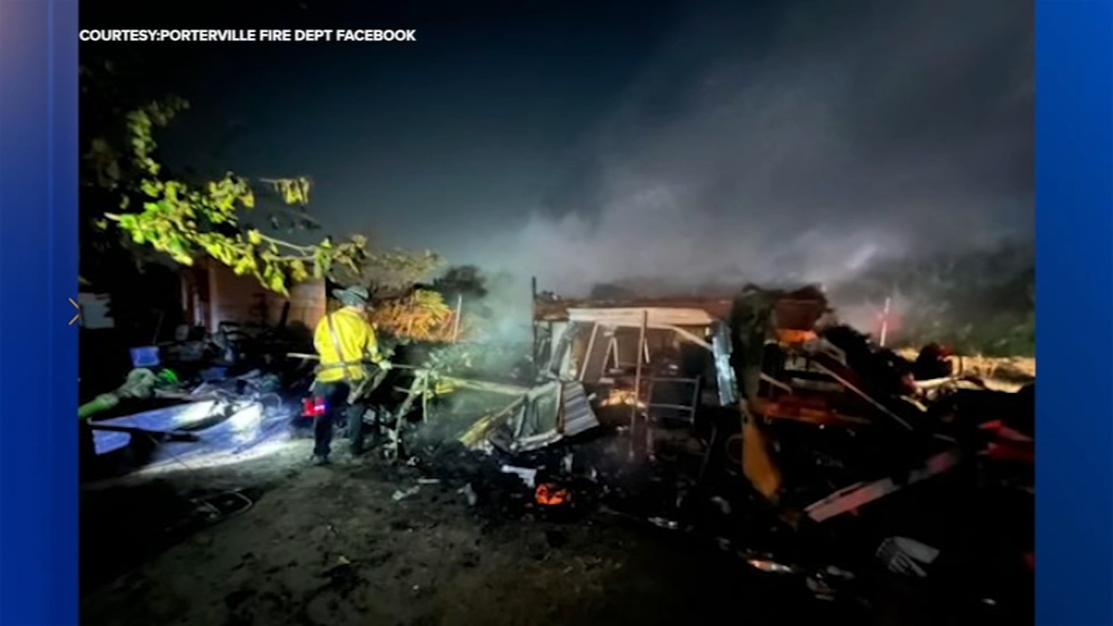 Mobile home destroyed by fire in Porterville, cause under investigation - ABC30 Fresno