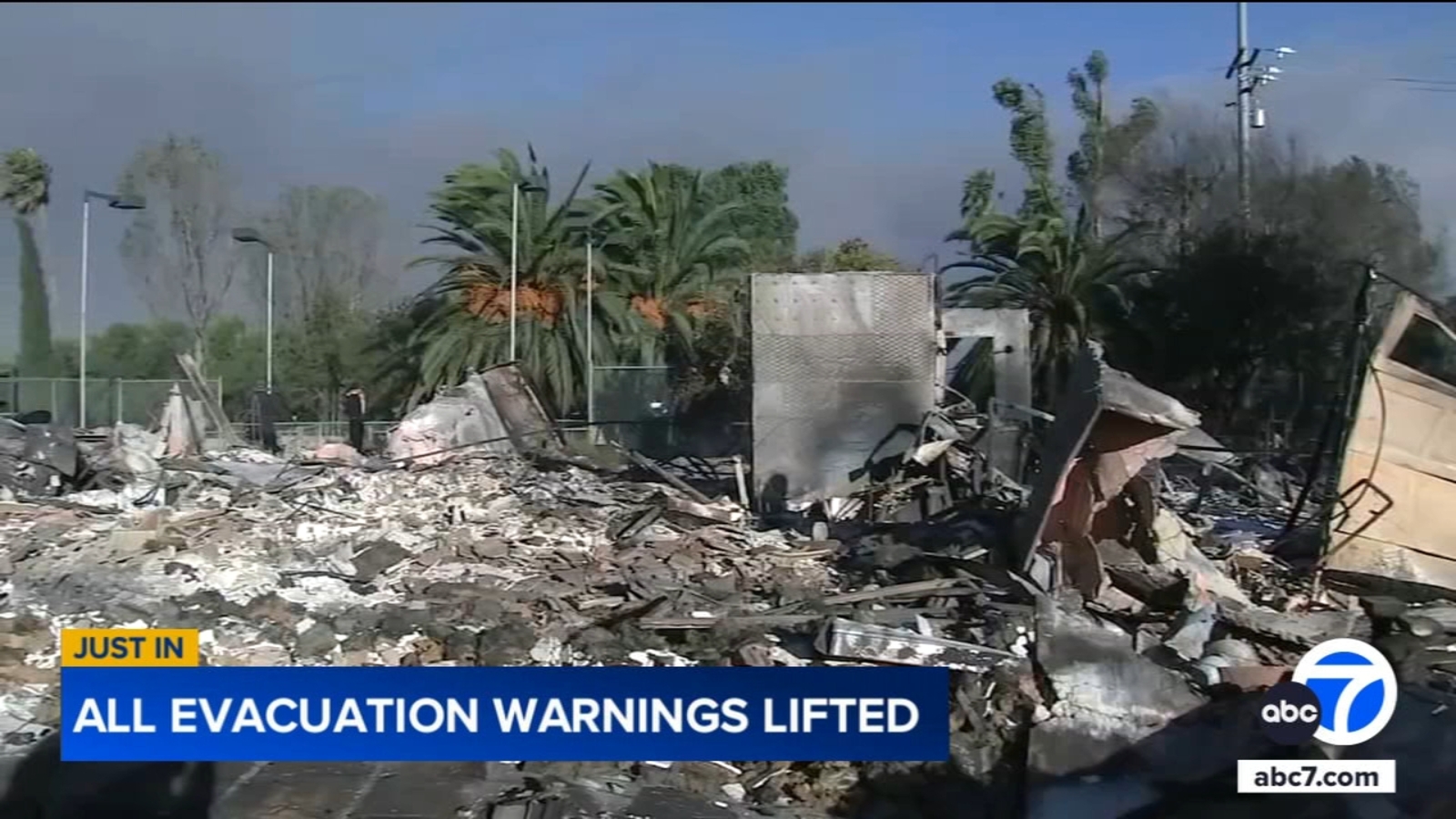 Mountain Fire: All evacuation orders and warnings now lifted as relief ...