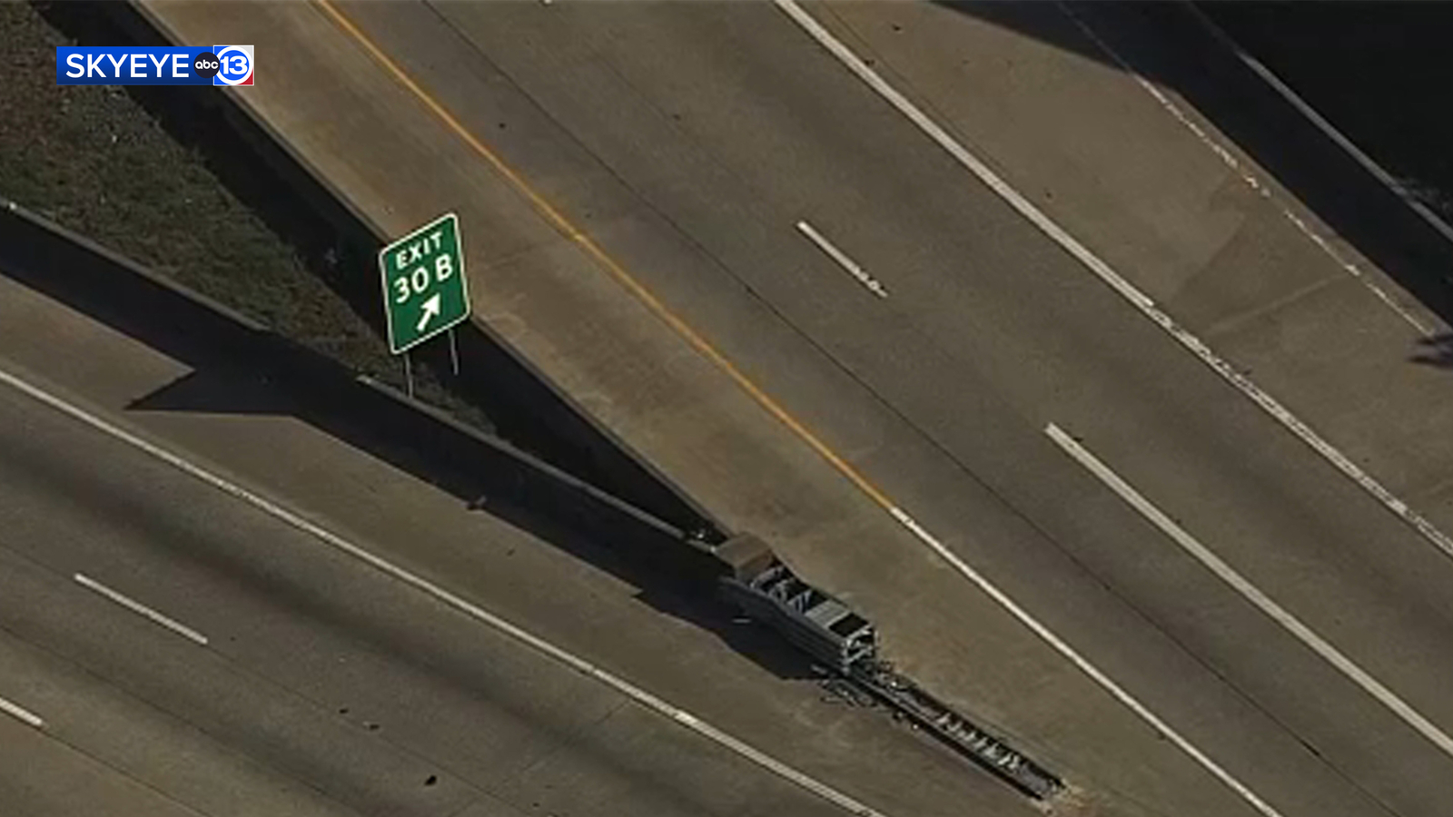 13 Alert Traffic: I-610 South Loop eastbound connector ramp to SH 225 closed for emergency ...