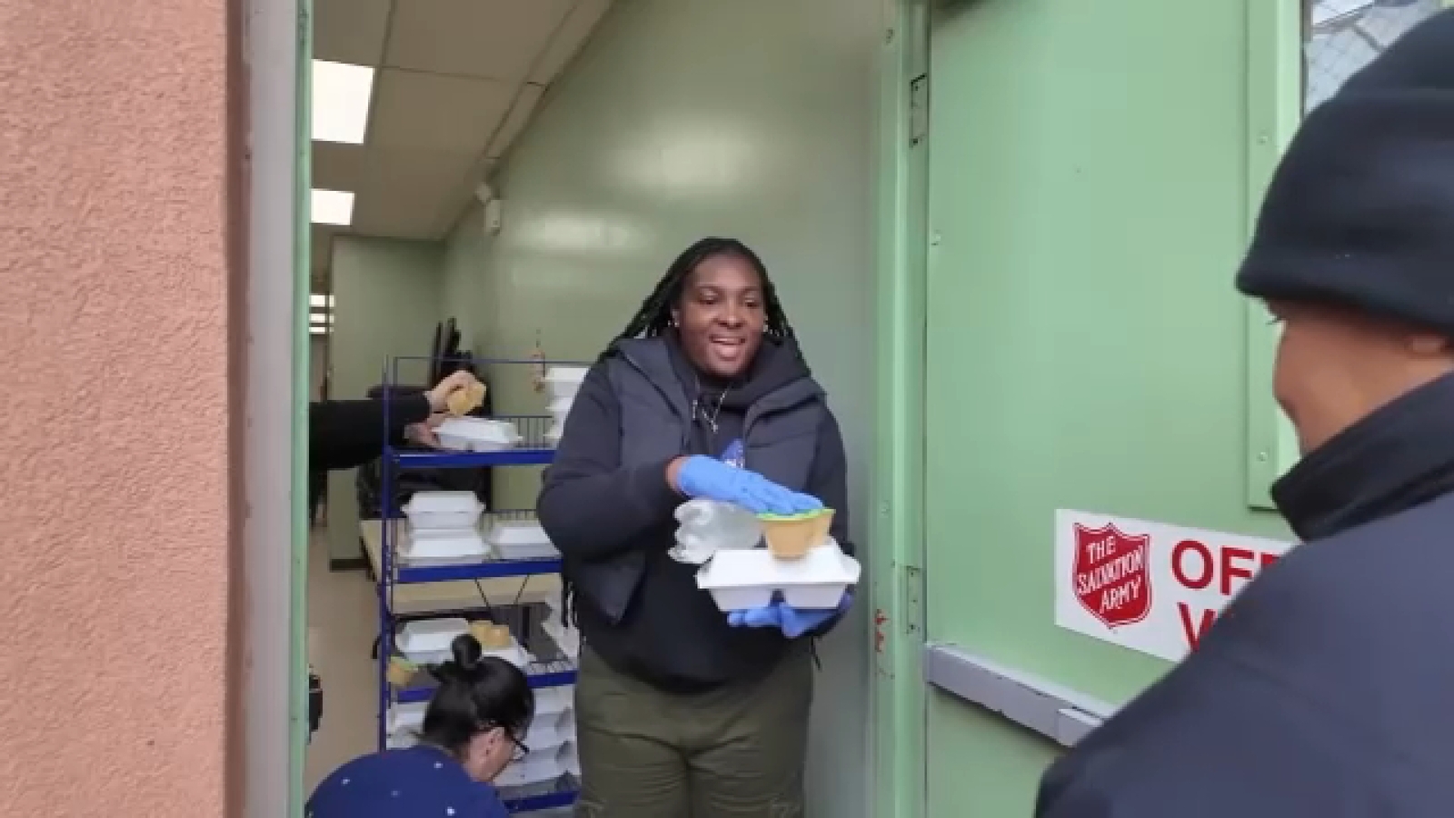 Salvation Army, local police department serves up hundreds of turkey ...