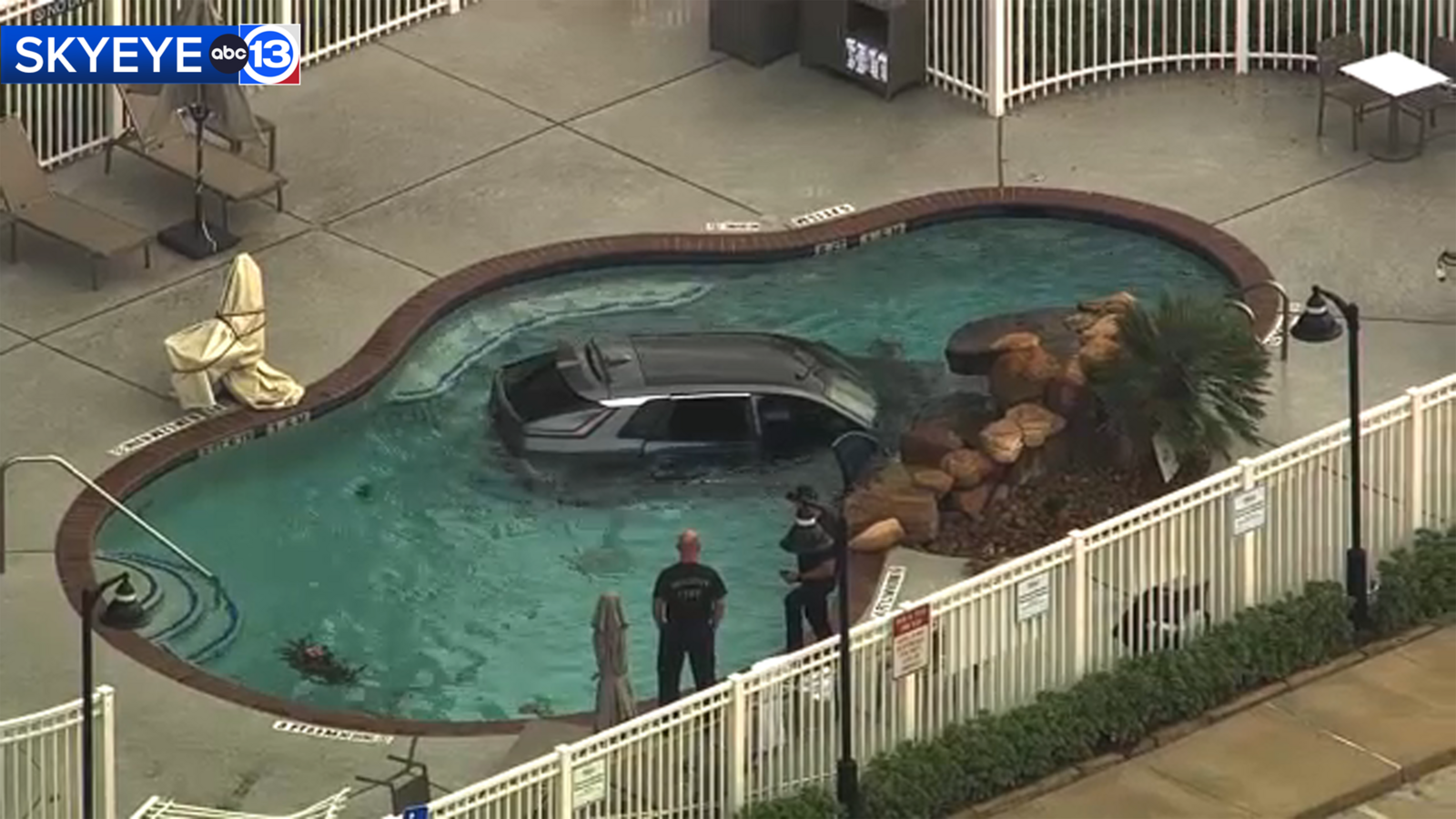 Car into hotel pool: Houston fire crews responding to incident ...