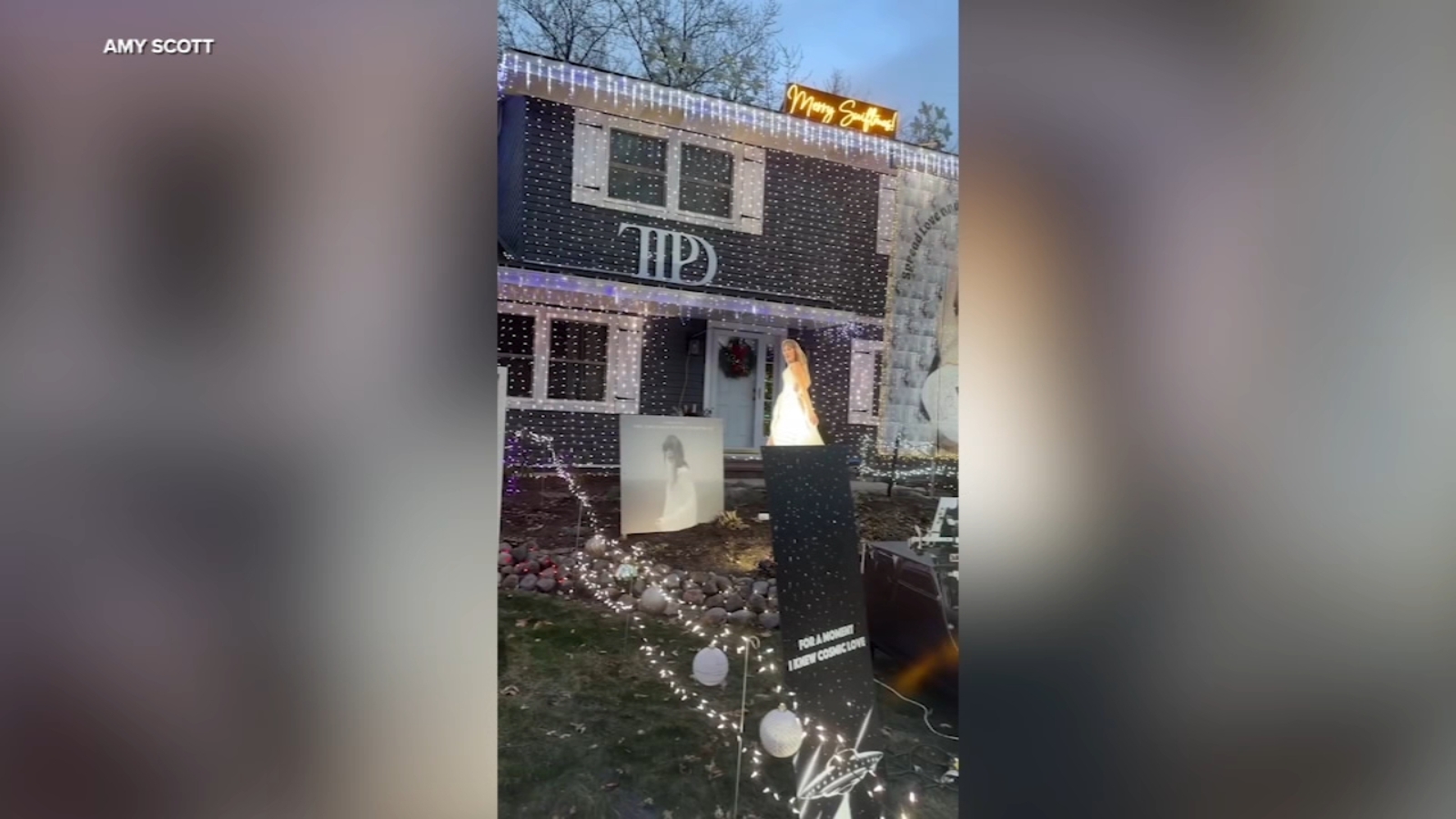 Taylor Swift house Naperville: Amy Scott's viral decorations on Atlas ...