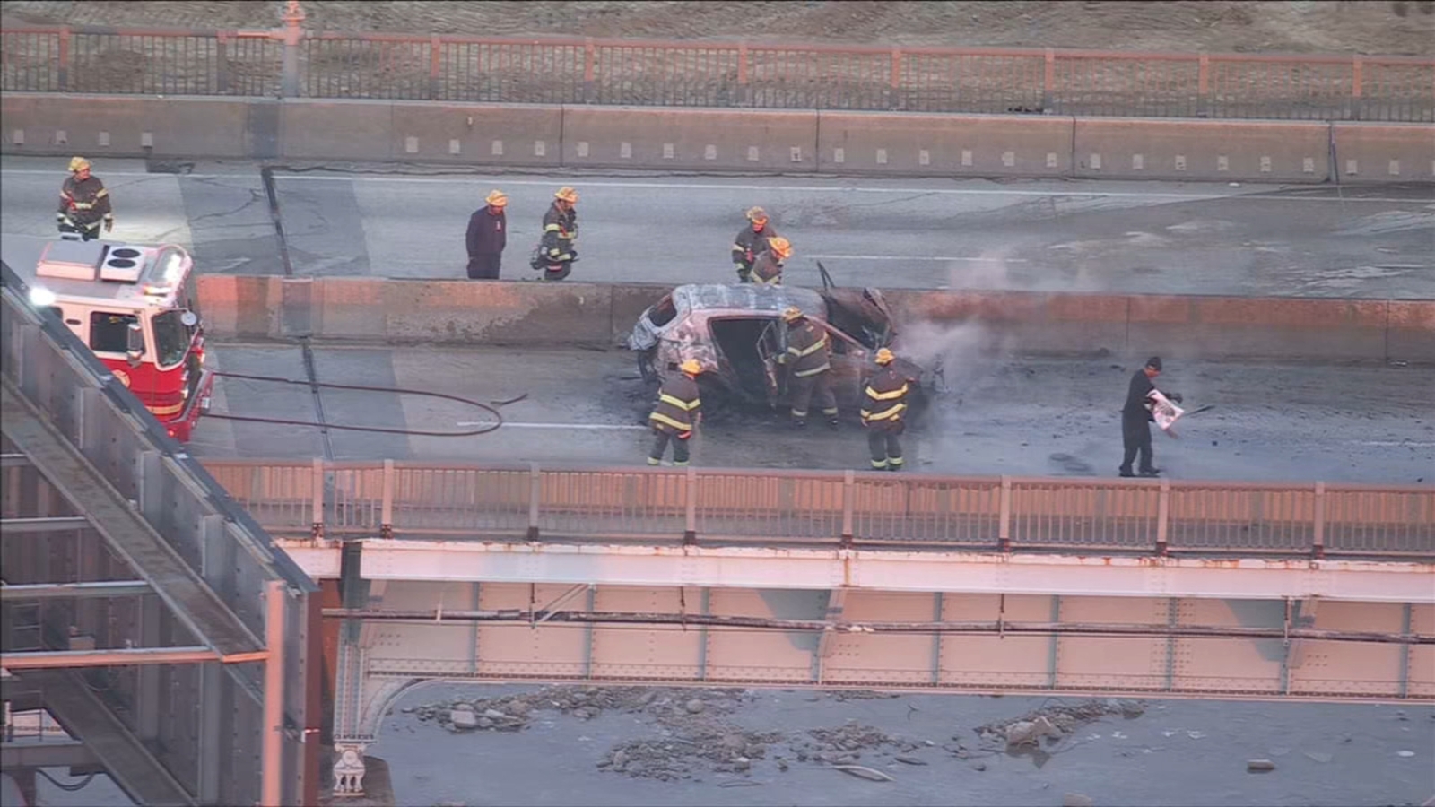 Vehicle fire on Platt Bridge in South Philadelphia causes traffic ...
