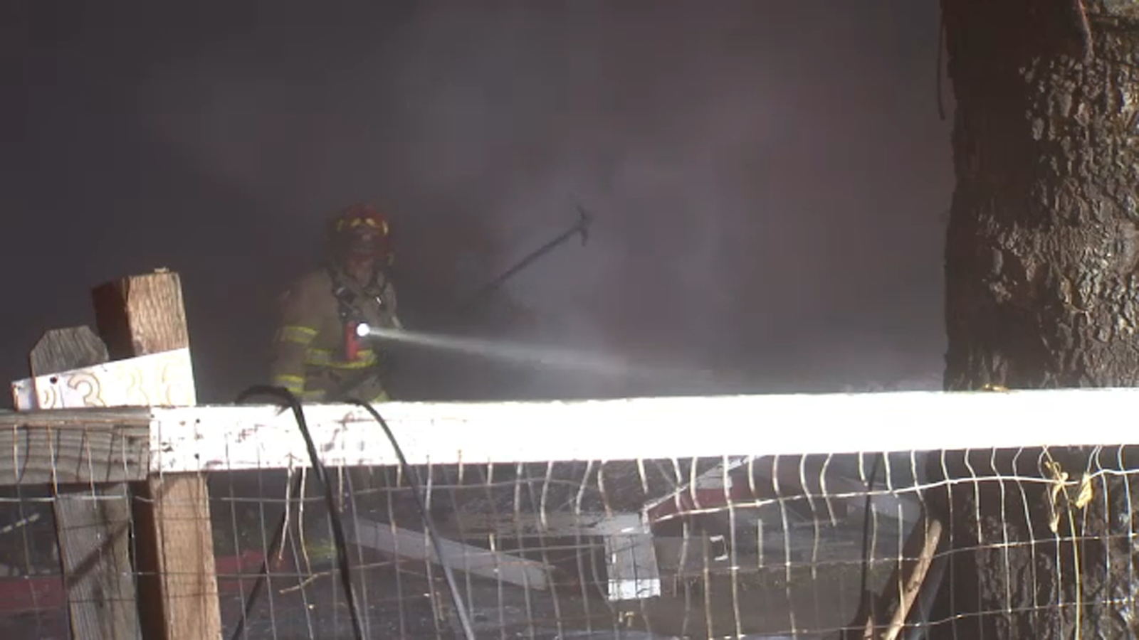 Investigation underway following house fire in southwest Fresno - ABC30 Fresno