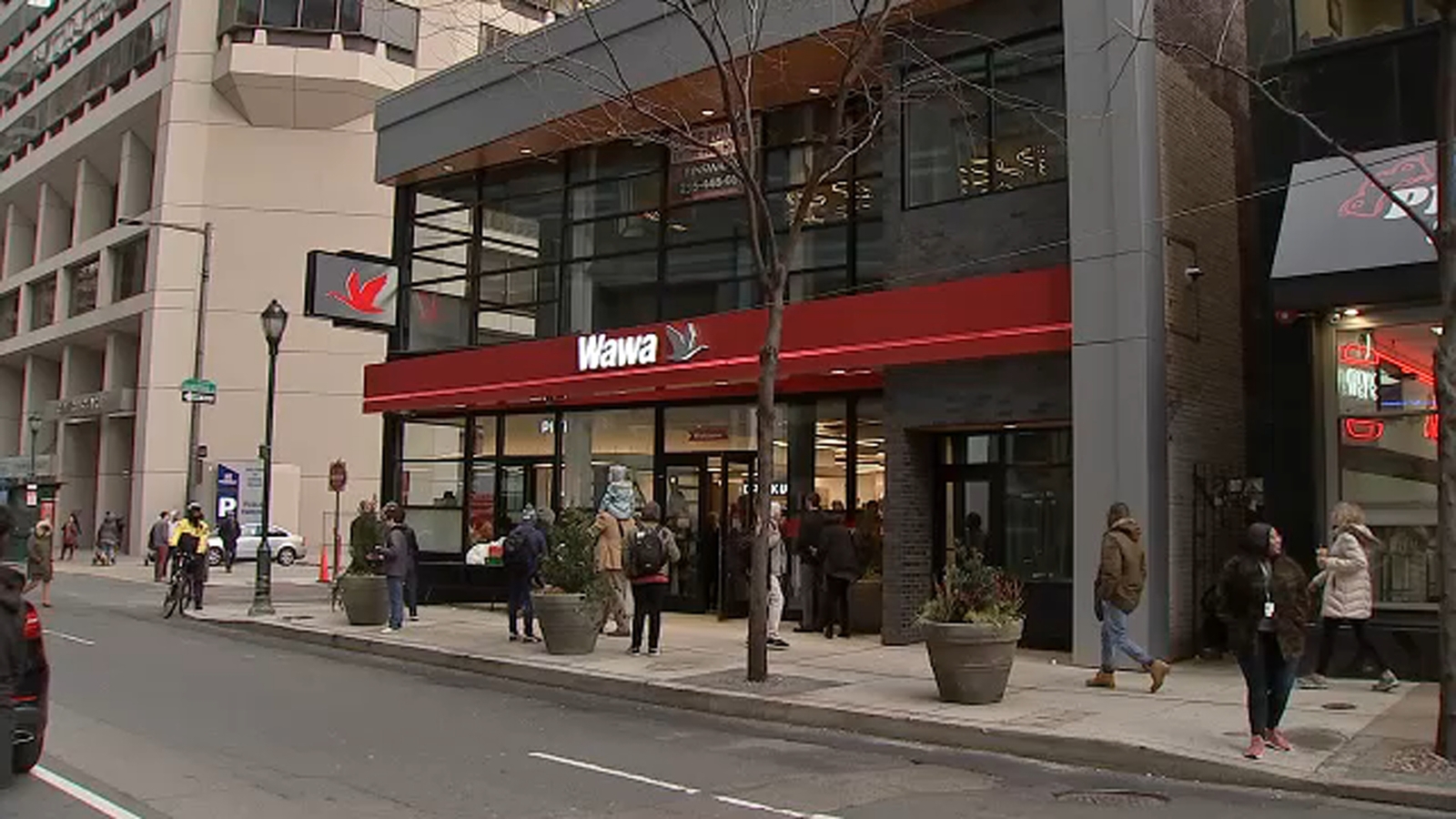Wawa closing Center City Philadelphia store at 16th and Ranstead - 6abc ...