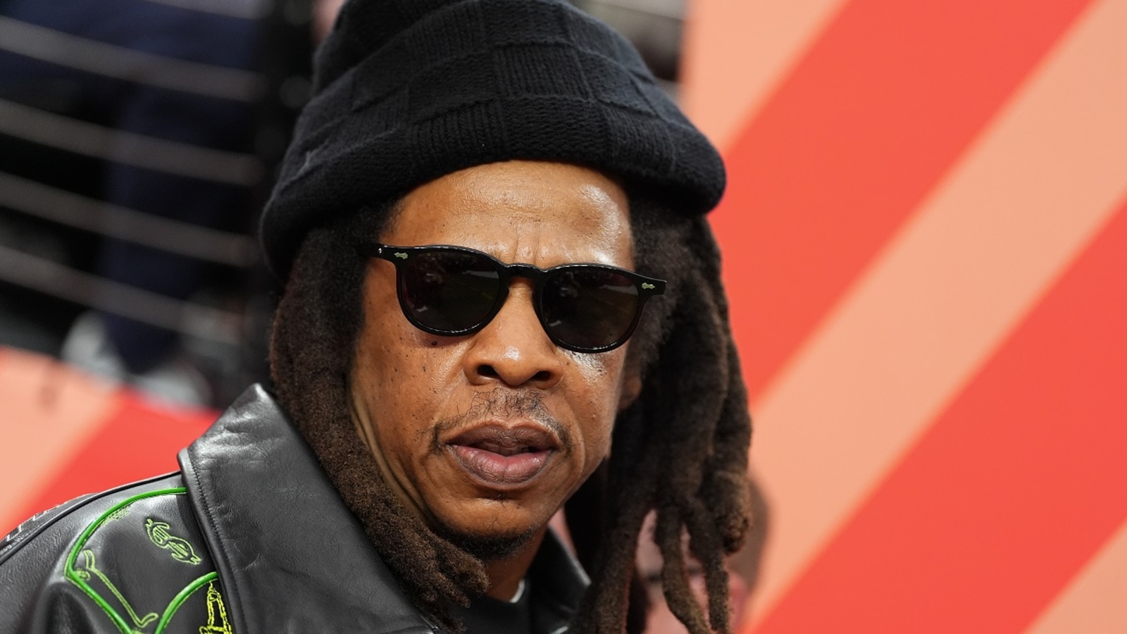 Jay-Z and Sean Diddy Combs accused of raping 13-year-old girl in civil ...