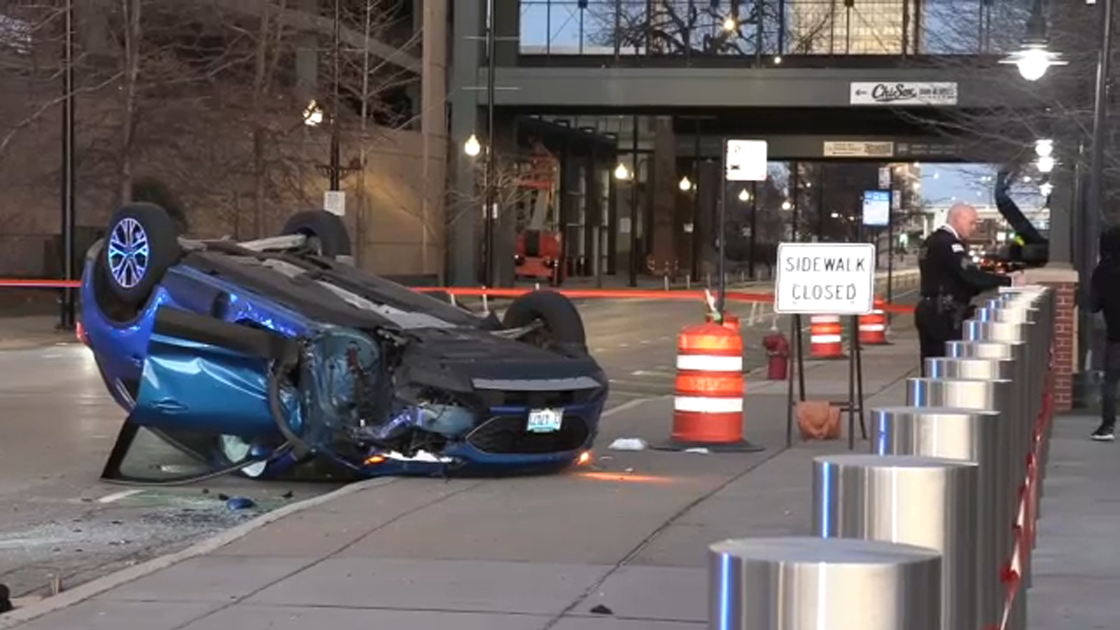 Chicago crash: 3 children among 4 injured in rollover crash on West ...