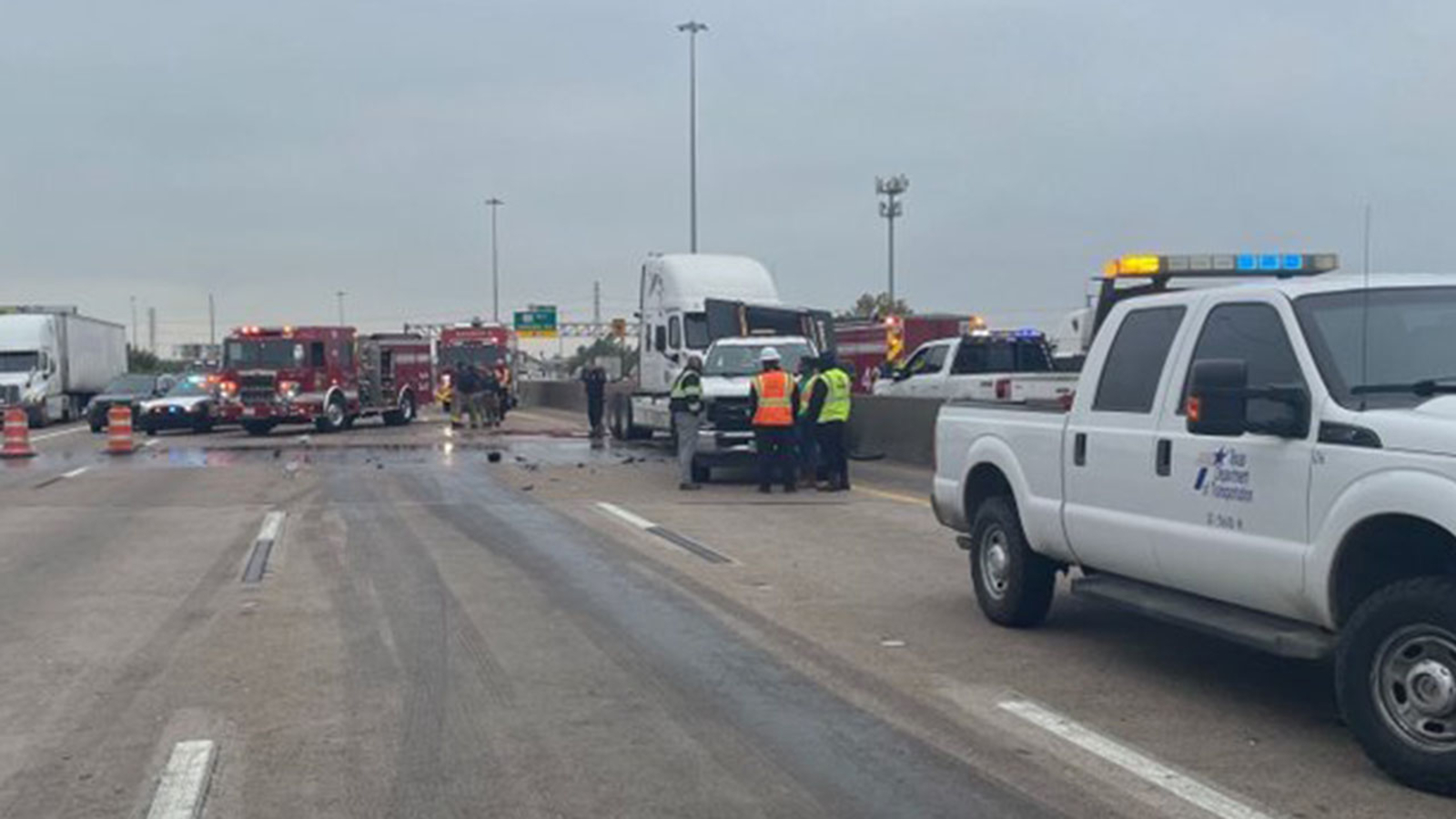13 Alert Traffic: I-610 East Loop northbound at Ship Channel bridge reopened after crash ...