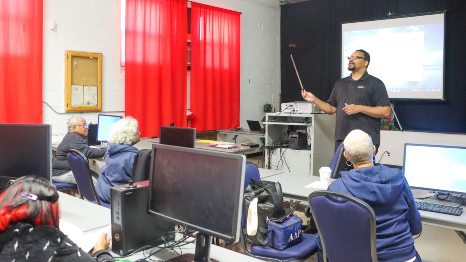 Temple University's 'Digital Equity Center' is plugged into ...