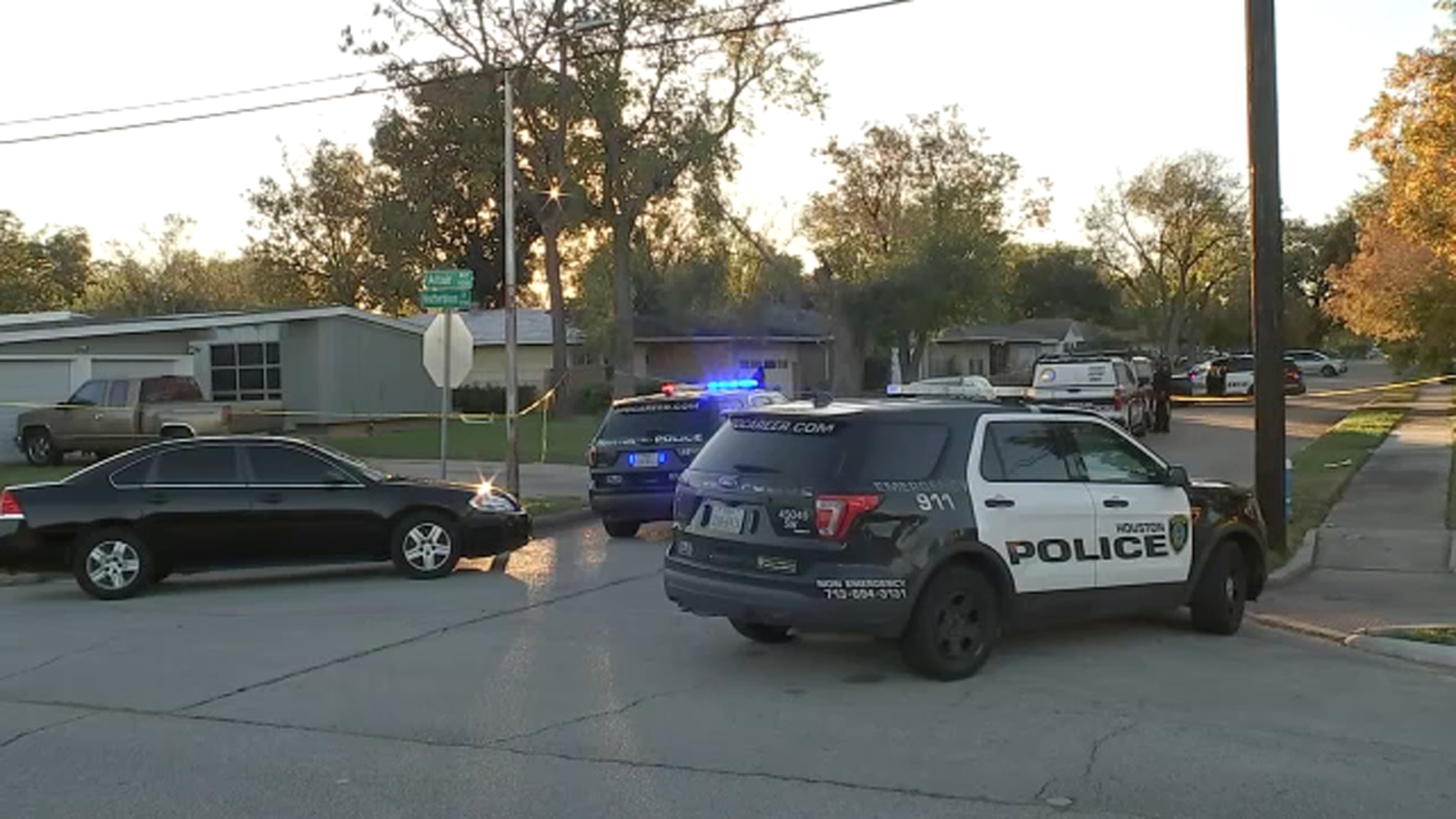 50-year-old man killed during possible home invasion on Heatherbloom ...