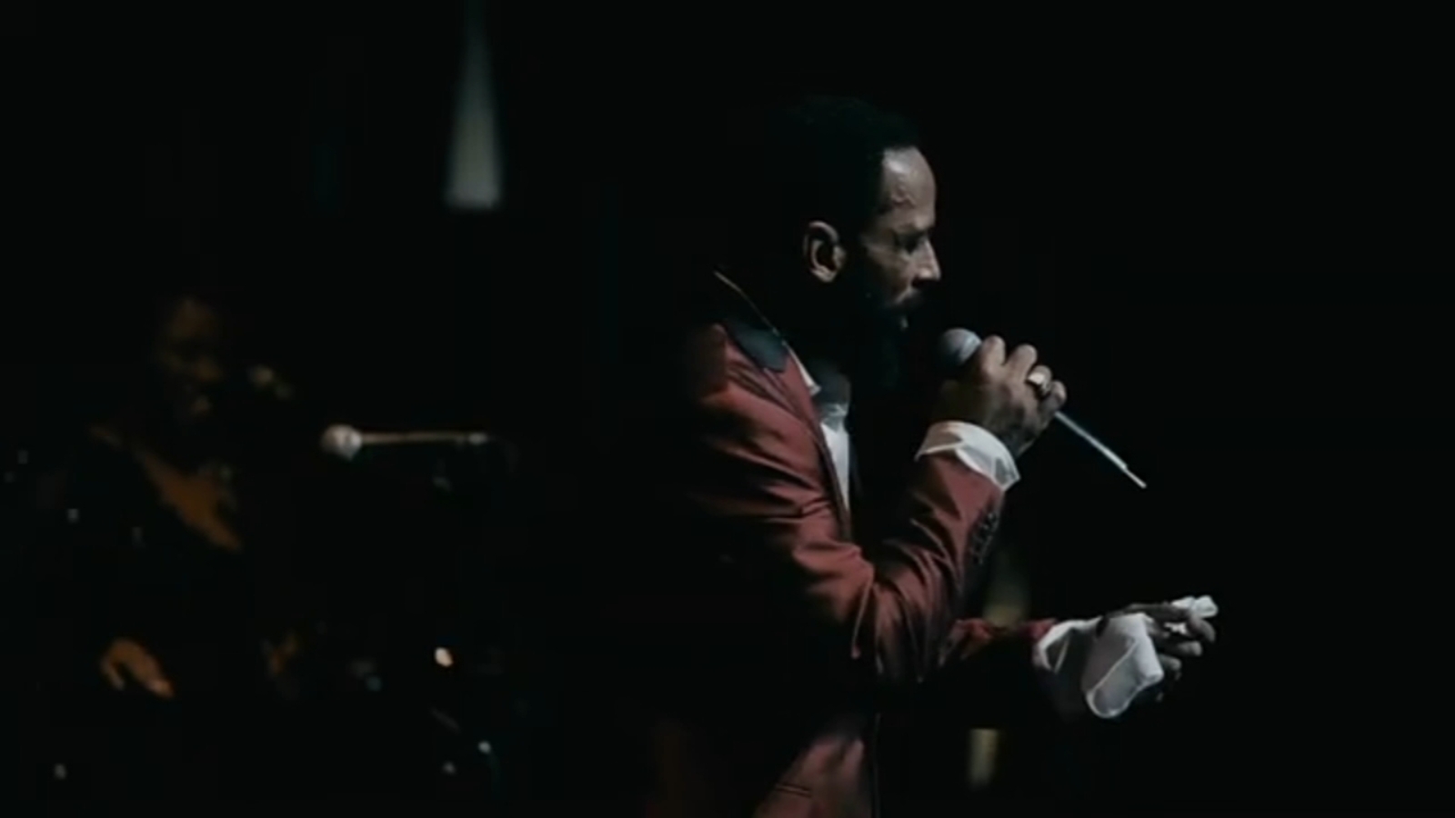 Live music: Award-winning Chicago jazz artist Baritone to perform at ...