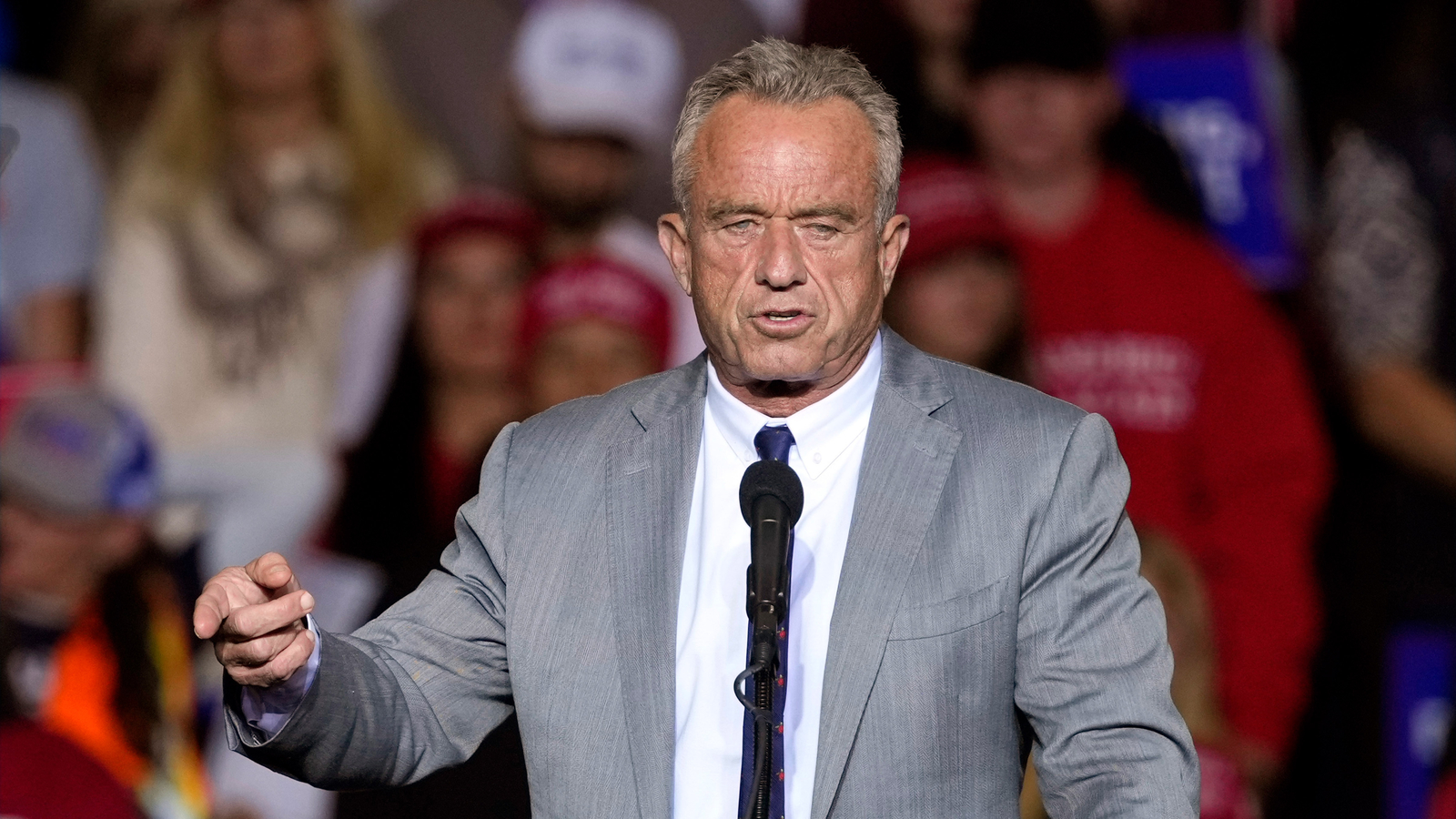 RFK Jr. heads to Capitol Hill in bid to become next US health secretary ...