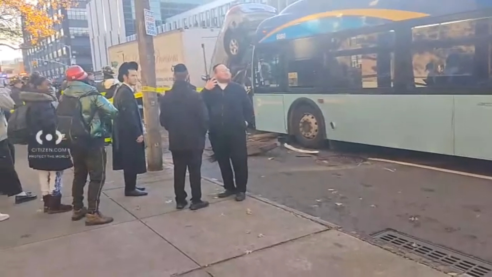 Brooklyn crash: Multiple people injured after cars sandwiched between ...