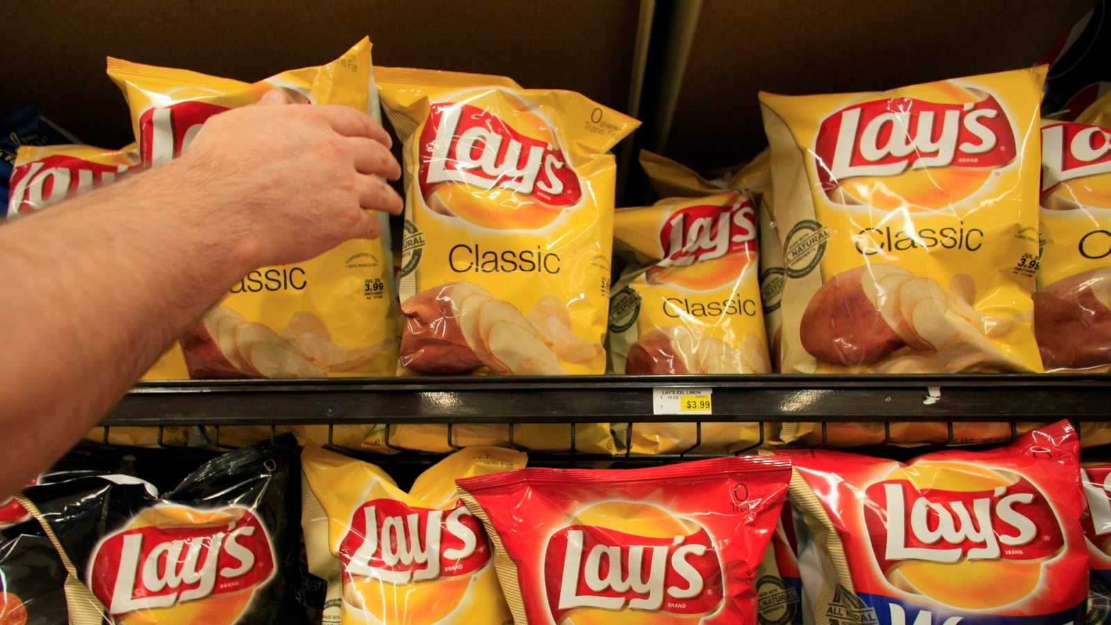 Frito-Lay voluntarily recalls some Lay's Classic Potato Chips over ...