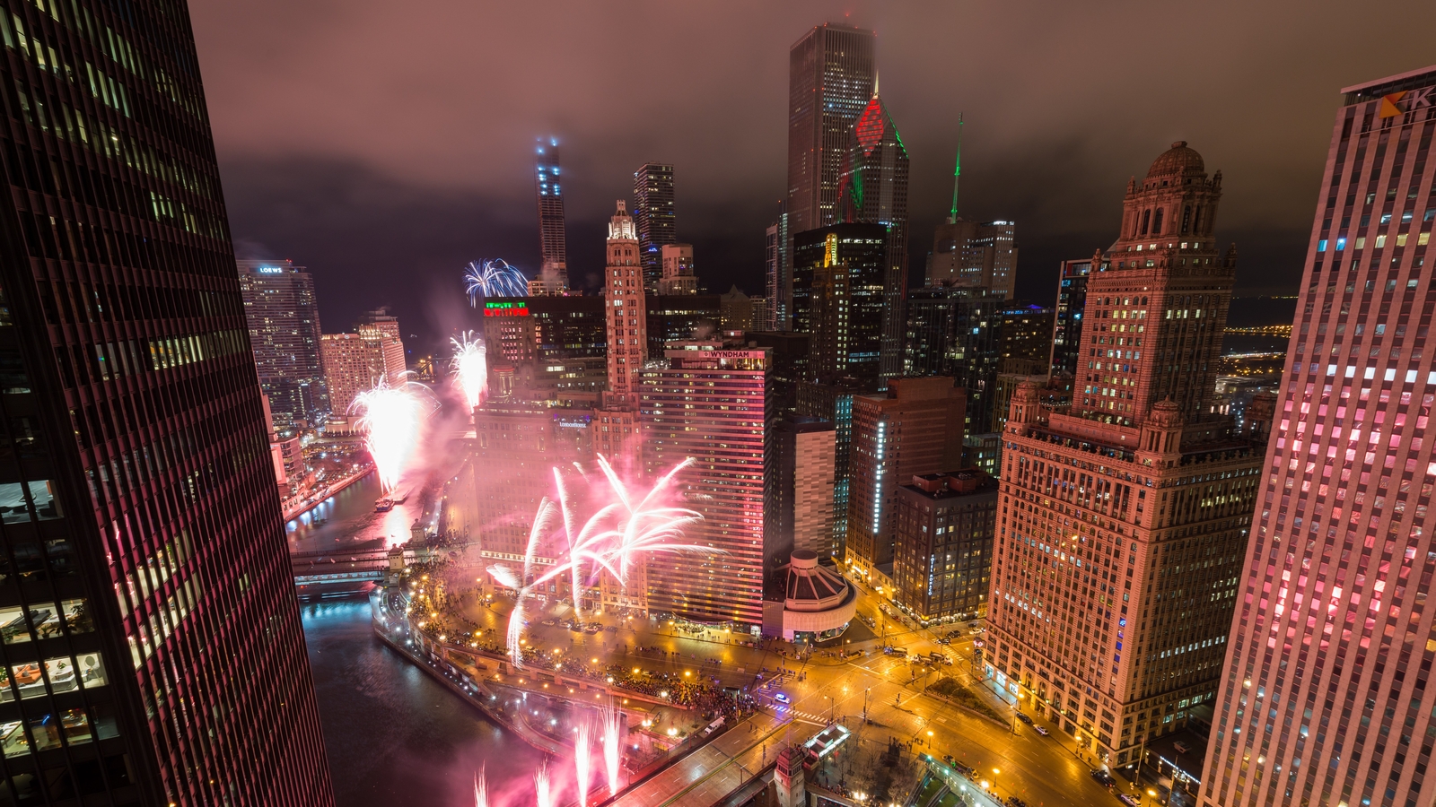 Chicago New Year's Eve 2024: Fireworks to light up Chicago River to ...