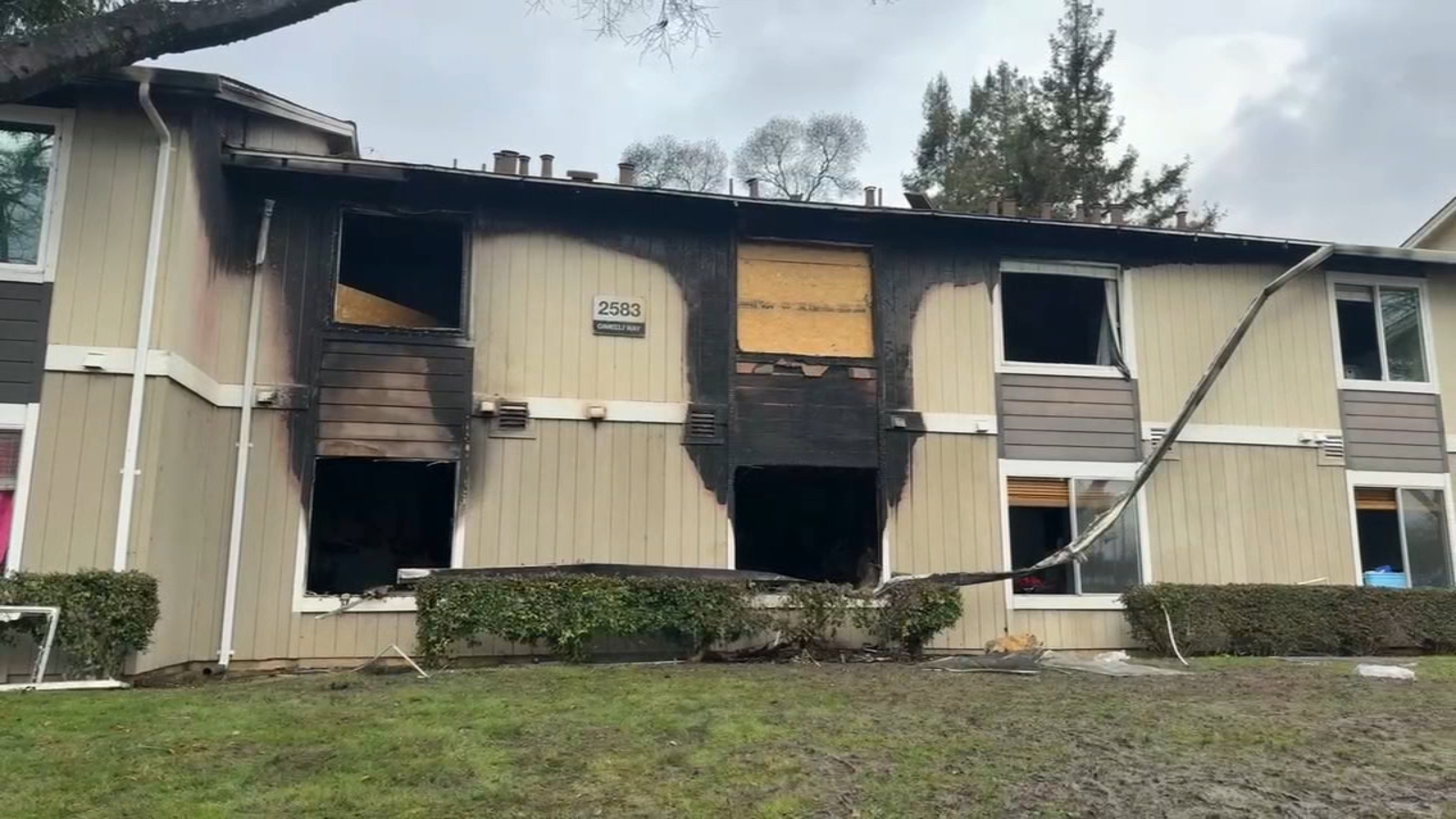 Residents displaced after 3-alarm San Jose apartment building fire ...