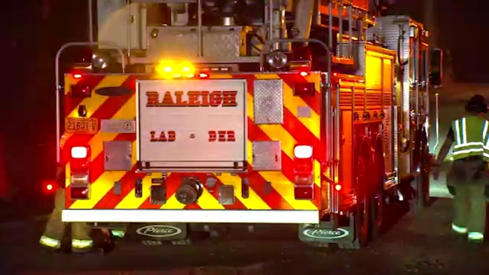 Raleigh fire | 17 displaced after housing complex fire in east Raleigh ...